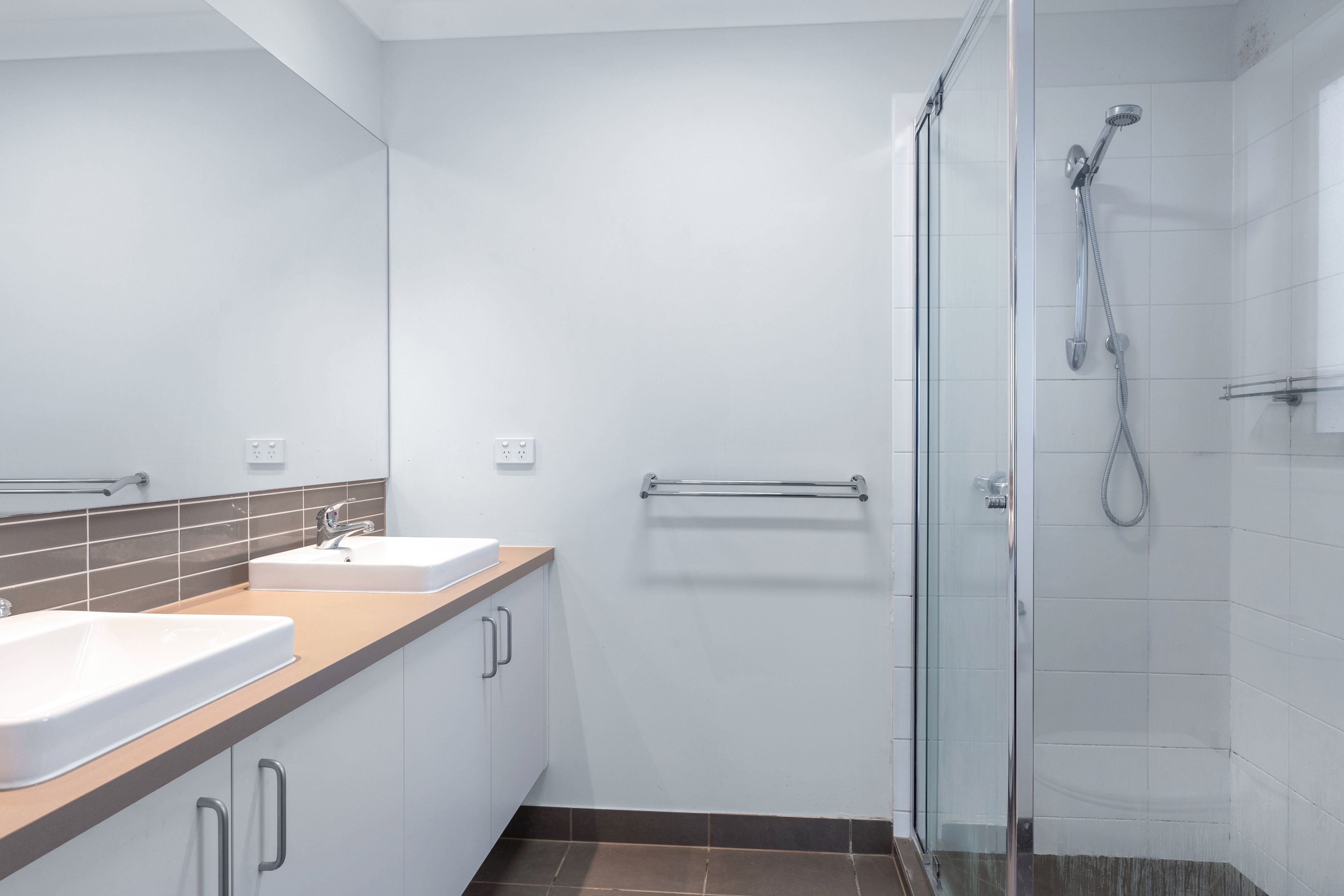 54 Attunga Grove, Werribee, VIC 3030 - Leased House - Ray White Werribee