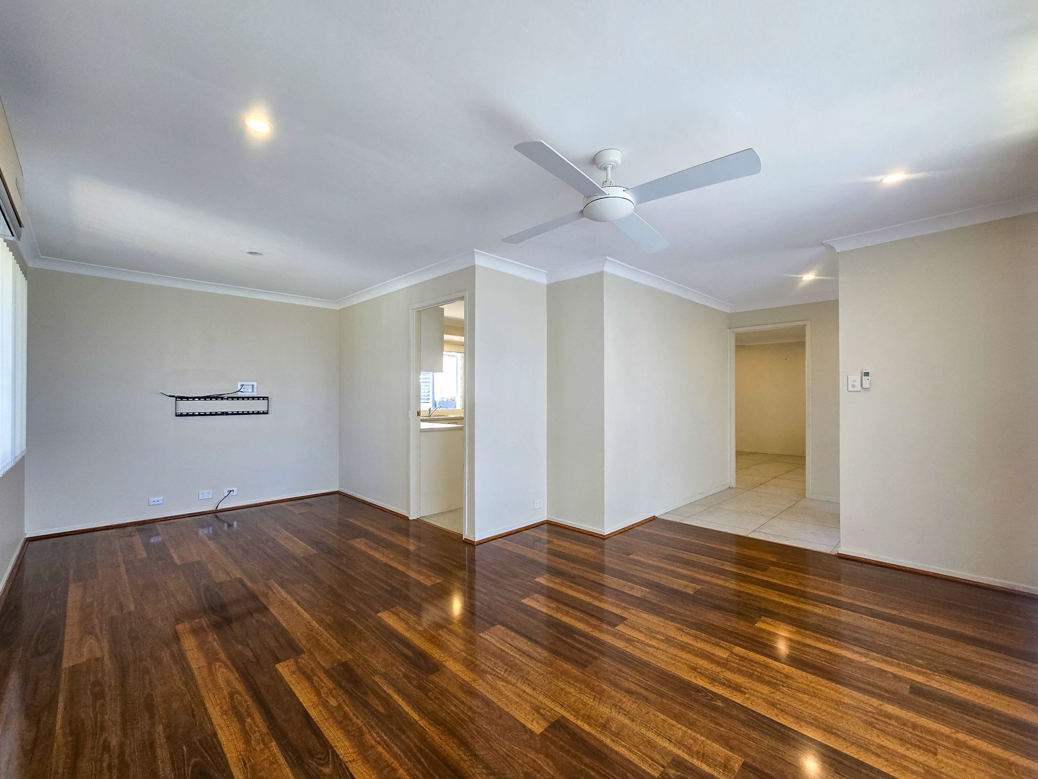 14 Balthasar Close, Rosemeadow, NSW 2560 - Leased House - Ray White ...