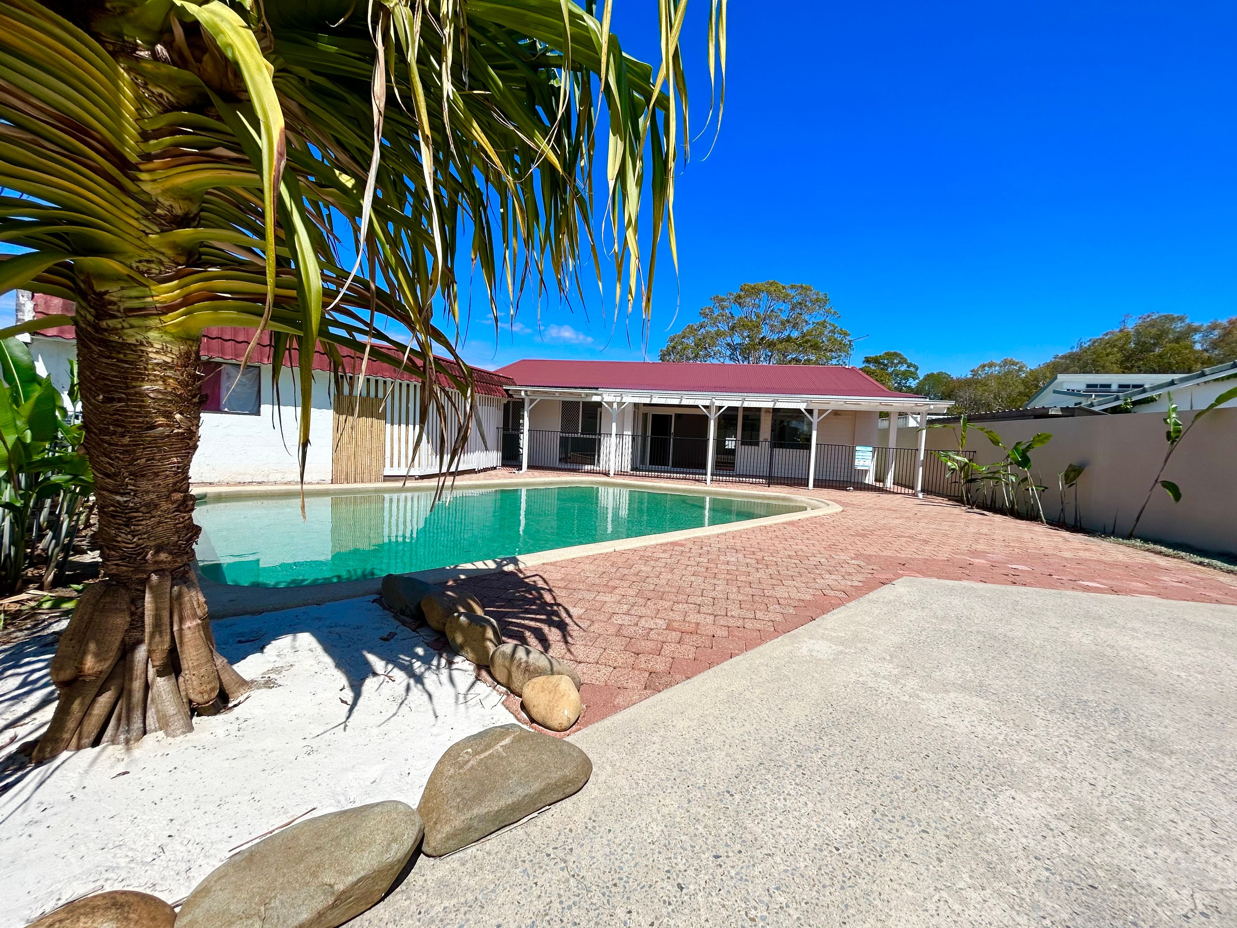 1 Parakeet Place, Burleigh Waters, QLD 4220 - Leased House - Ray White ...