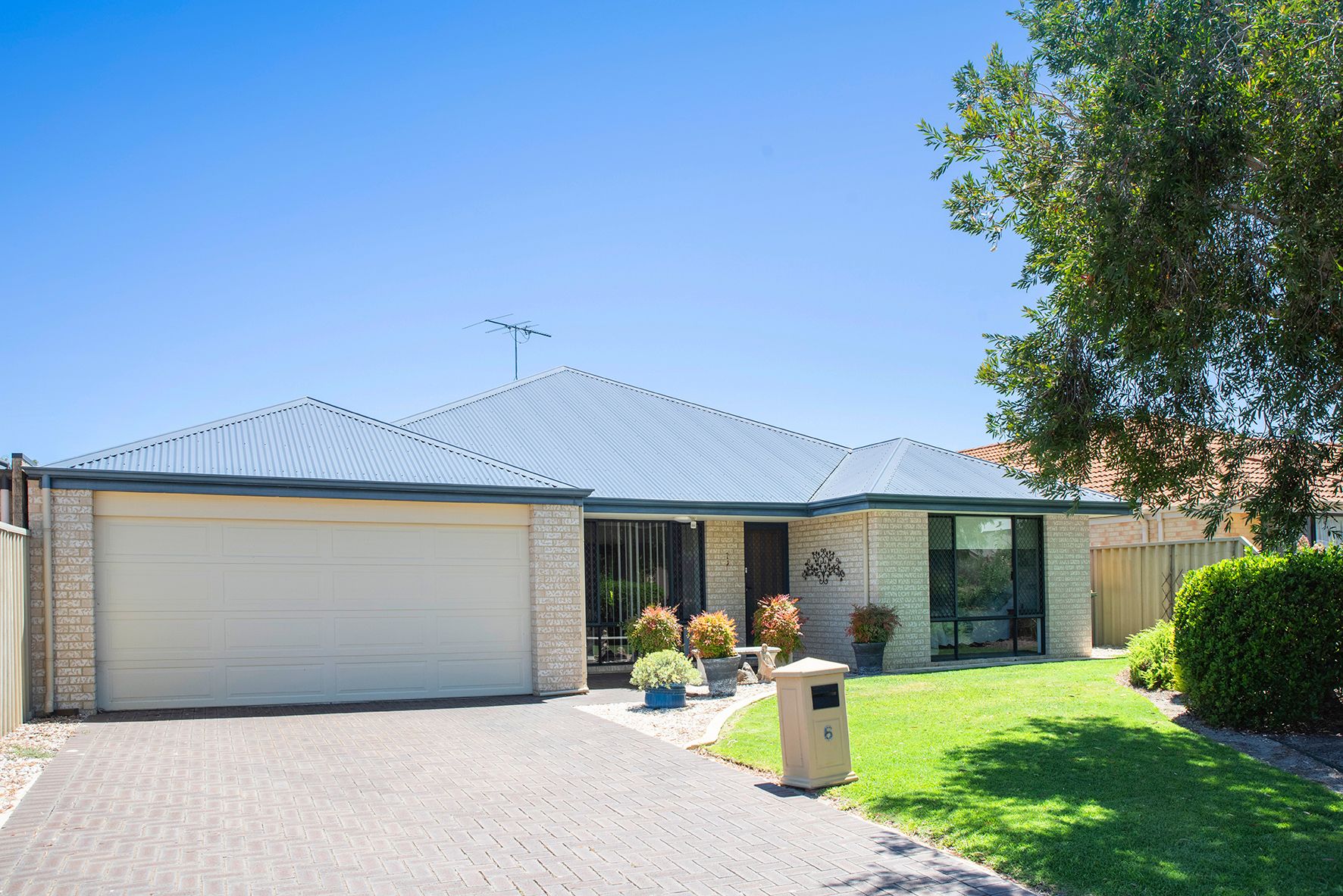 6 Swift Close, Broadwater, WA 6280 - Sold House - Ray White Stocker Preston