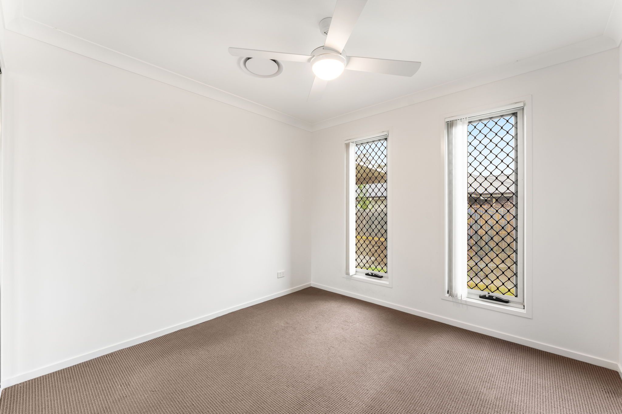 2/43 Rosella Street, Loganlea, QLD 4131 - House for Sale - Ray White ...