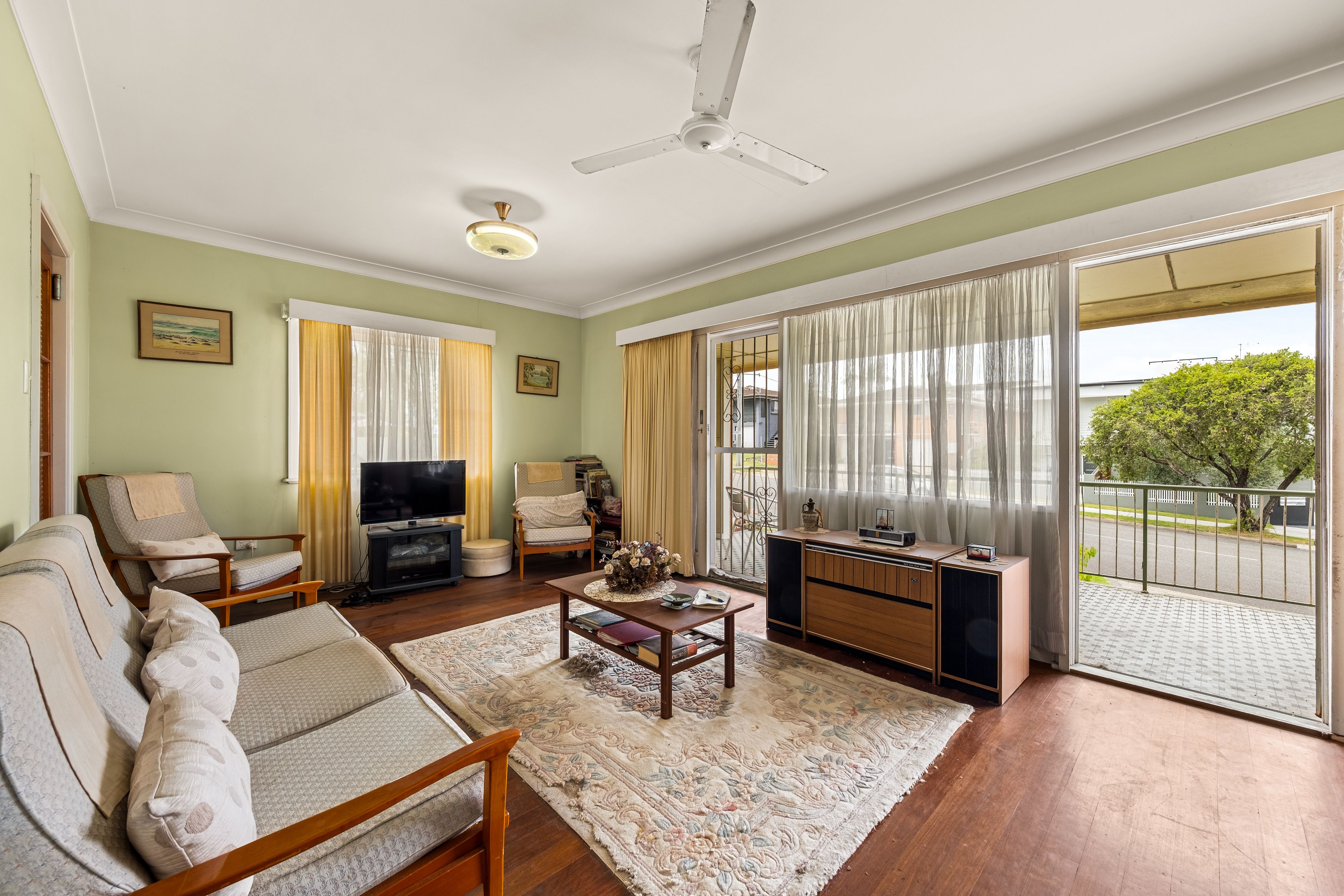 102 & 104 GROSVENOR Street, Morningside, QLD 4170 - House for Sale ...