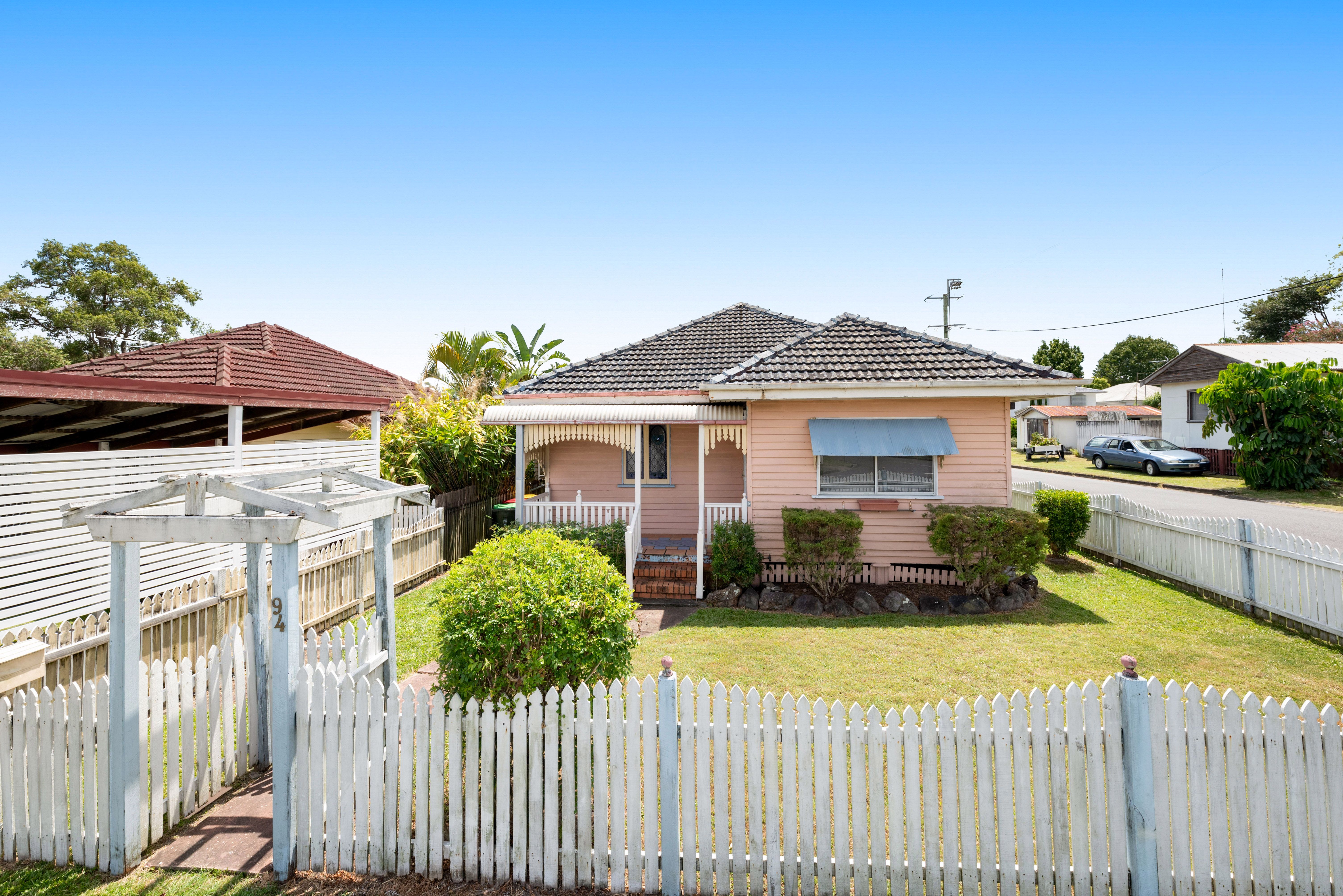 94 Lumley Street, Upper Mount Gravatt, QLD 4122 - Sold House - Ray ...