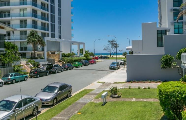 4/4 Haig Street, Coolangatta, QLD 4225 - Leased Unit - Ray White ...
