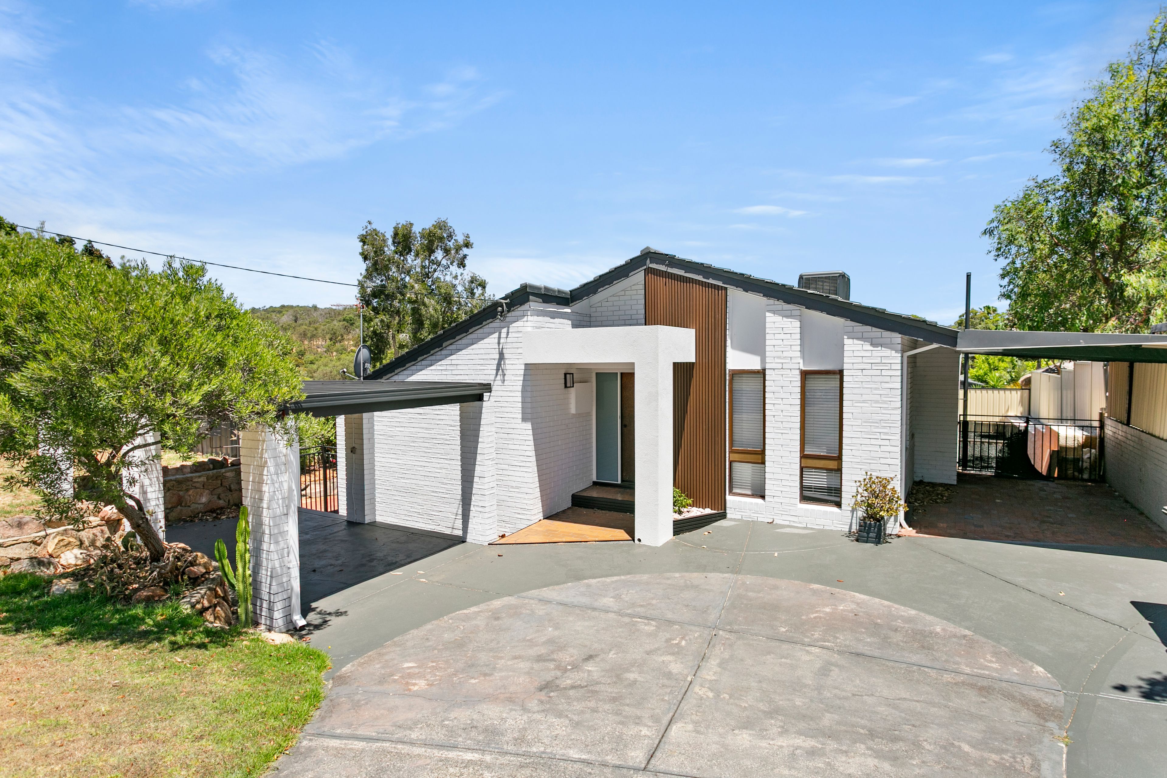 12 Coolibah Drive, Mount Nasura, WA 6112 - House for Rent - Ray White ...