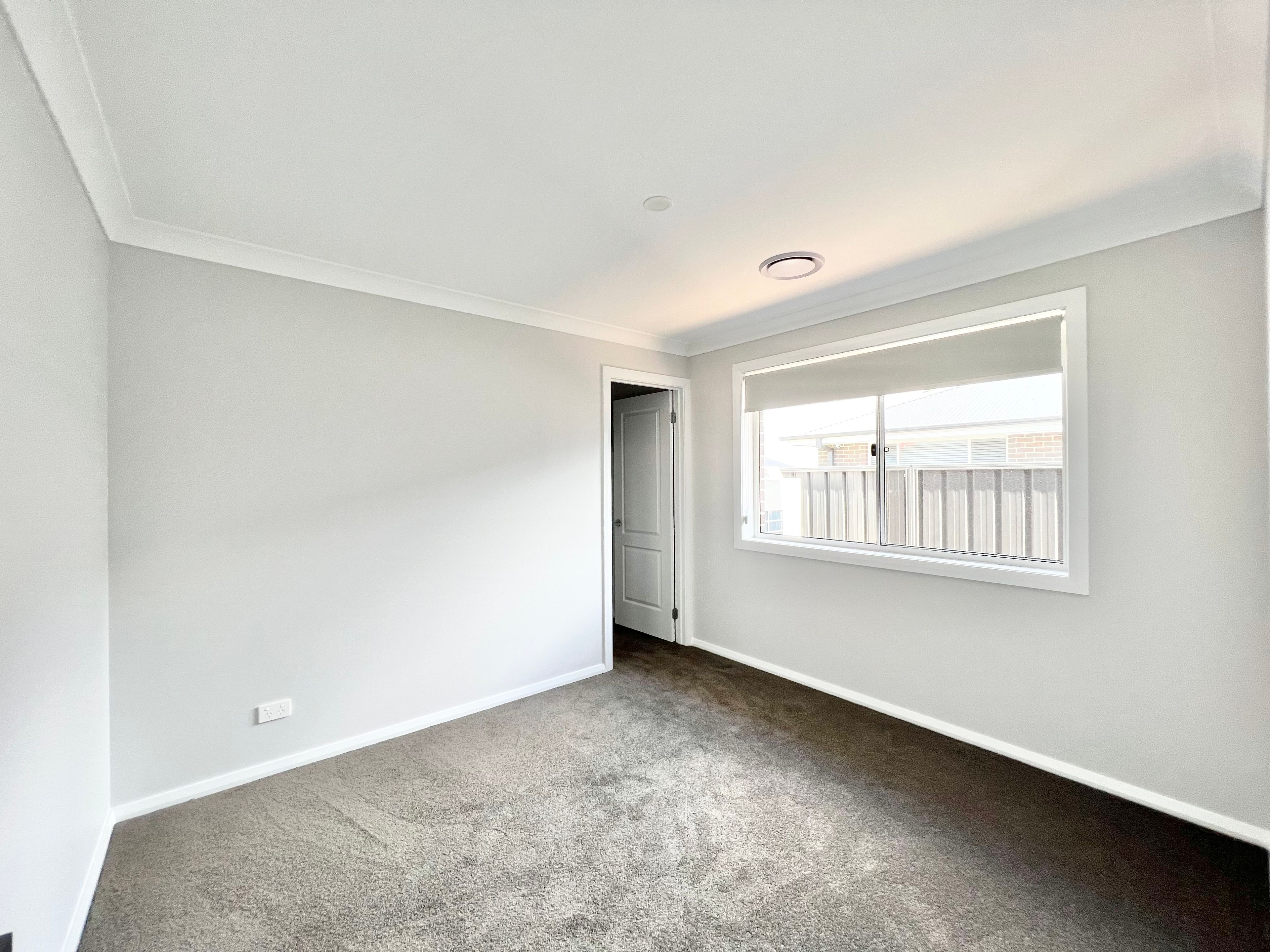 2 Parklands Way, Orange, NSW 2800 - Leased House - Ray White Townsend ...