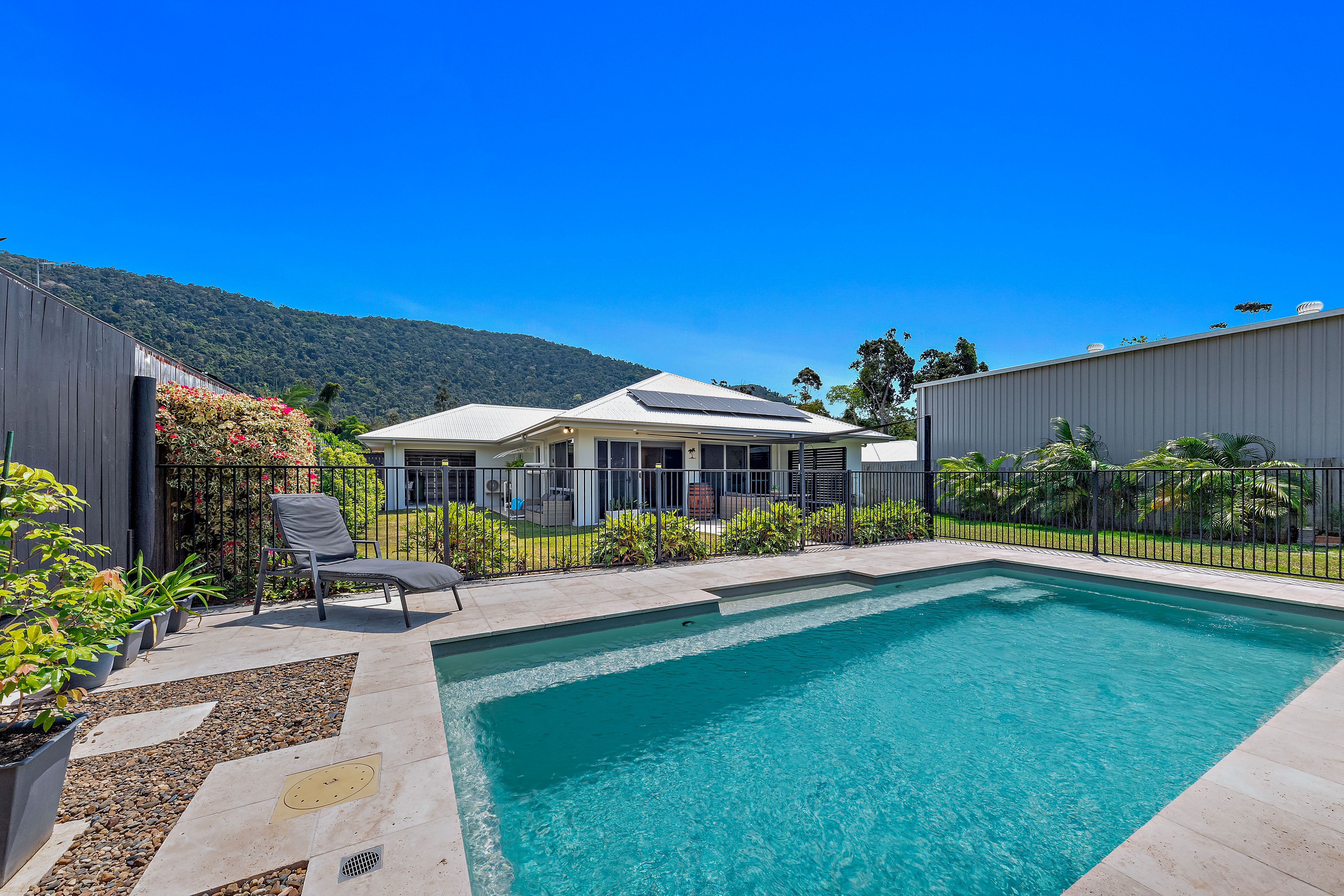 18 Nathan Court, Jubilee Pocket, QLD 4802 - Sold House - Ray White ...