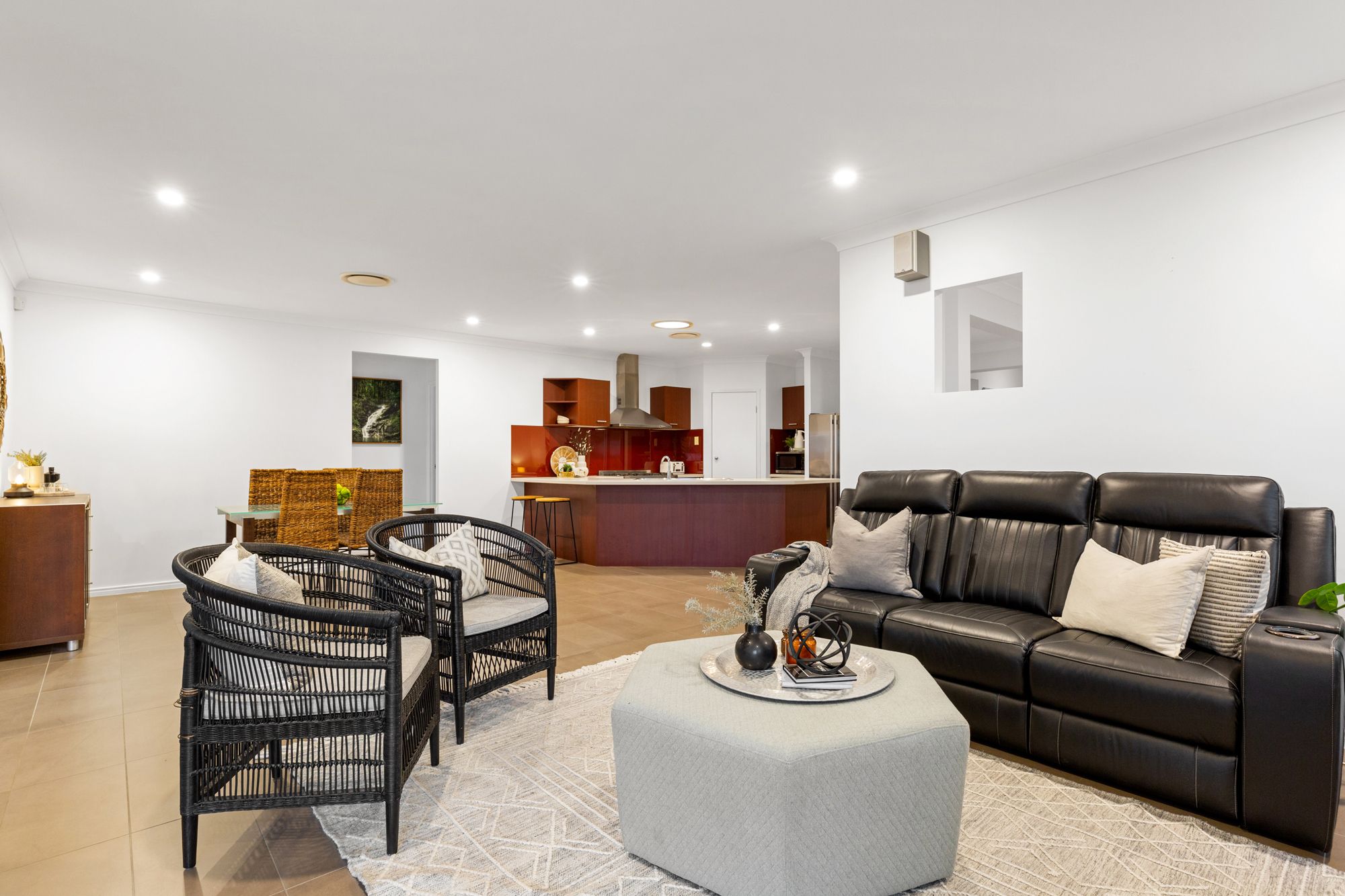 35 Pickering Place, Upper Kedron, QLD 4055 - Sold House - Ray White ...