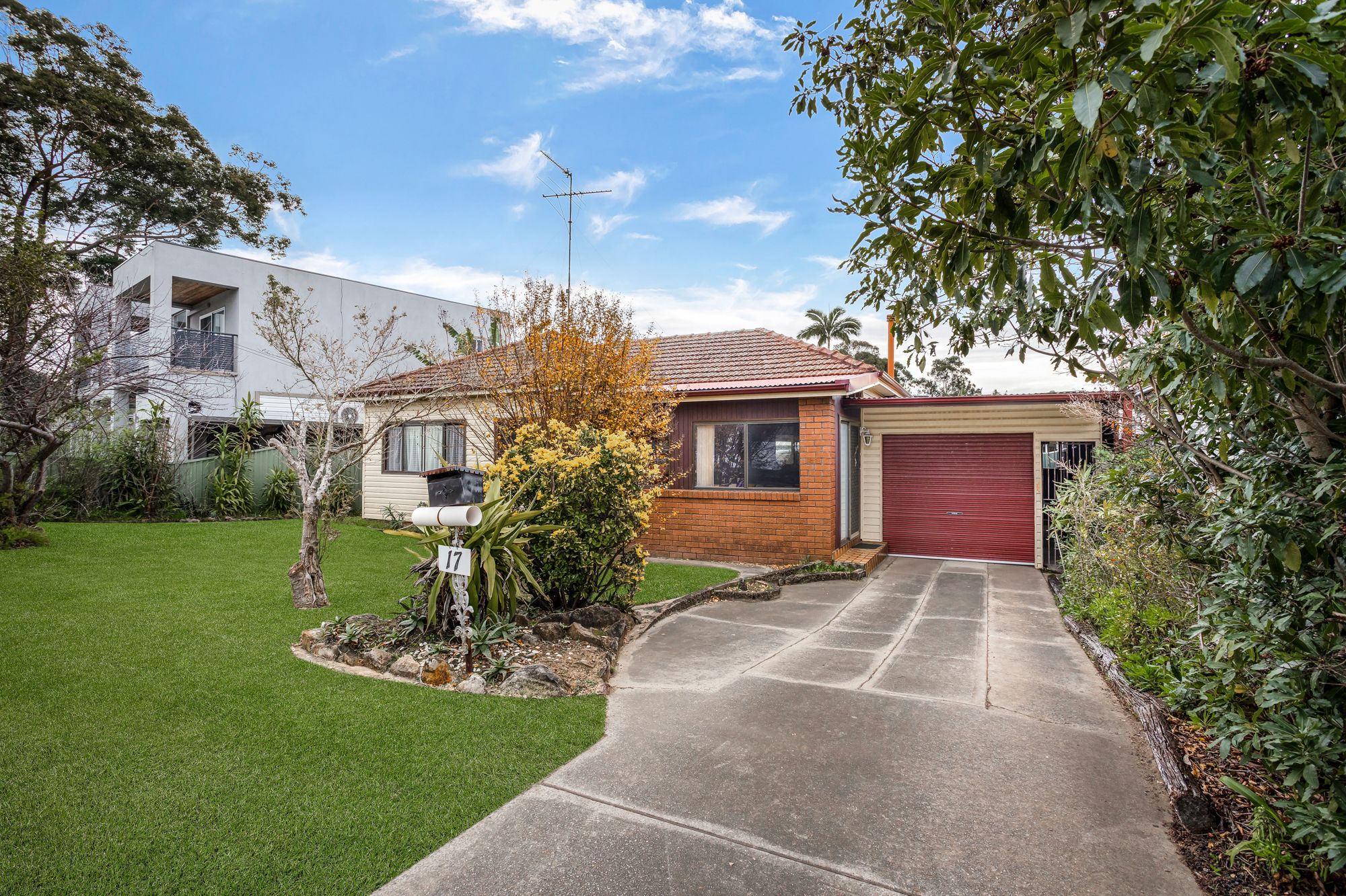 17 Western Crescent, Blacktown, NSW 2148 - Sold House - Ray White ...