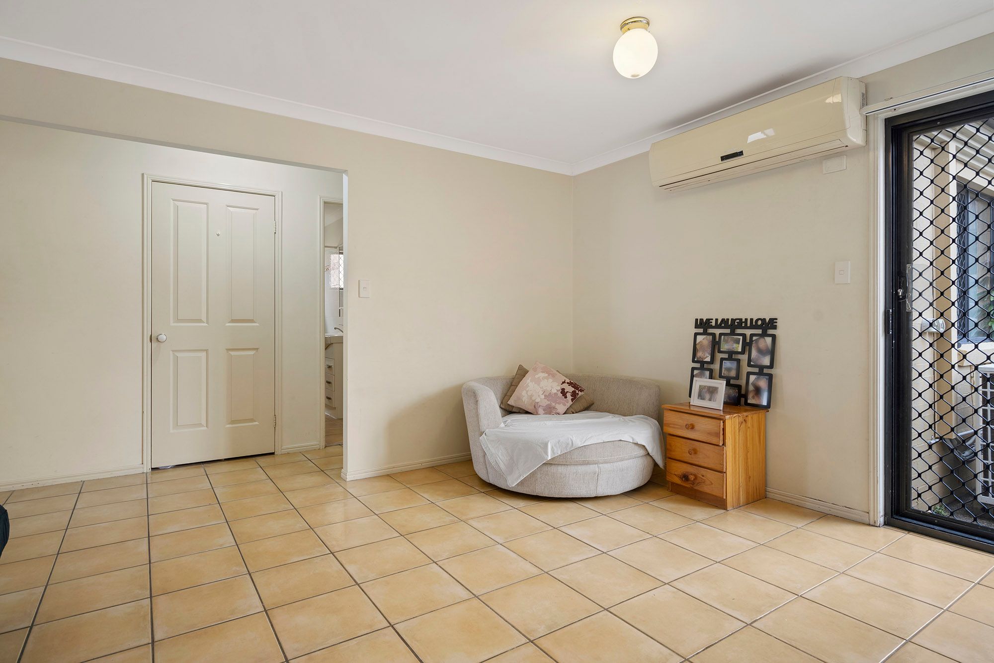68/8 Diamond Place, Runcorn, QLD 4113 - Sold Townhouse - Ray White ...