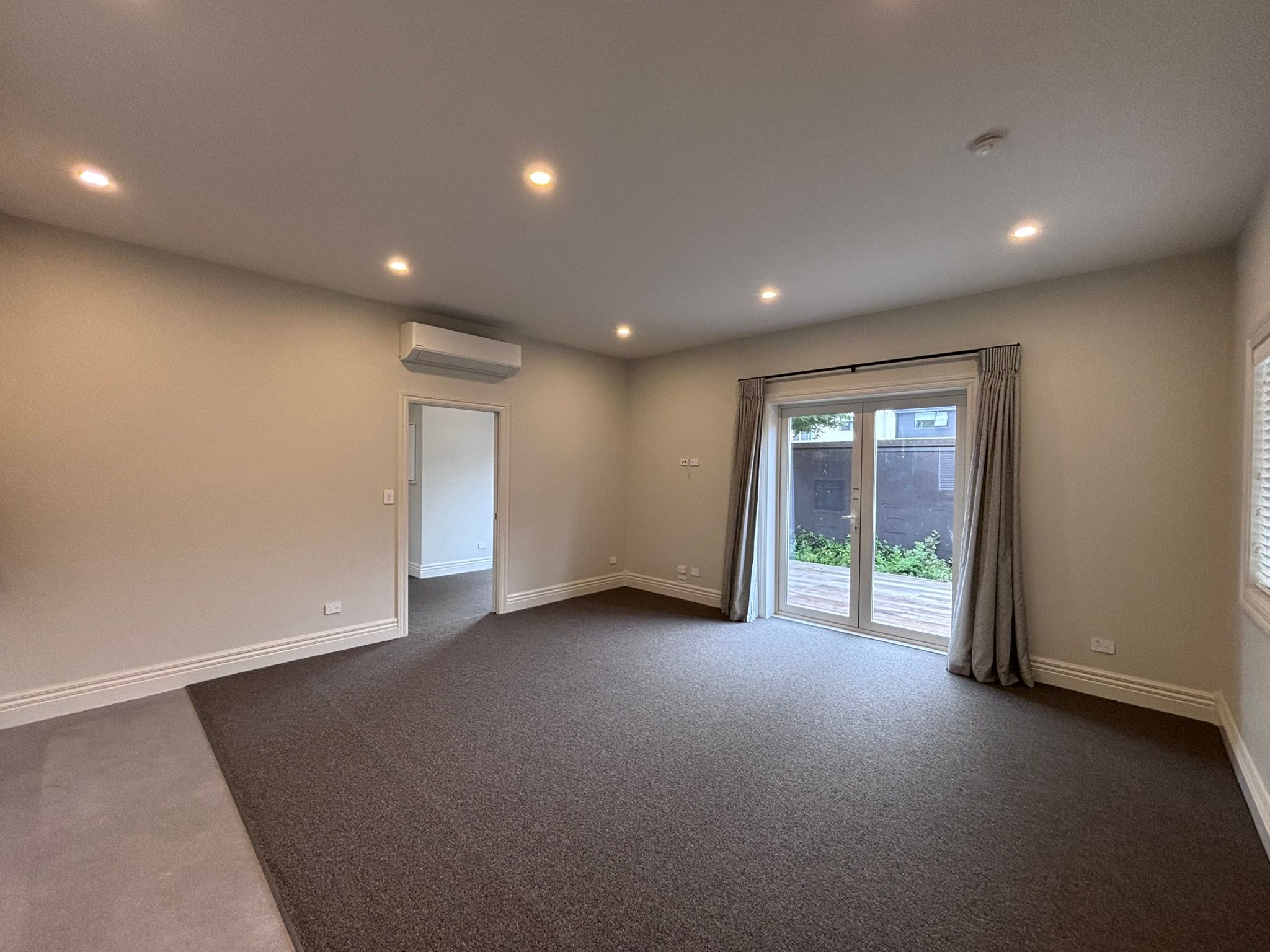 172 Kilmore Street, Central City, Christchurch City 8011 - Leased House ...