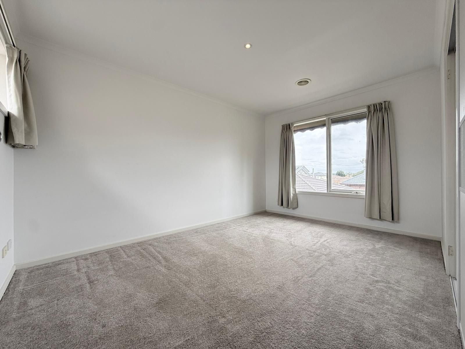 9/559-563 Gilbert Road, Preston, VIC 3072 - Townhouse for Rent - Ray ...