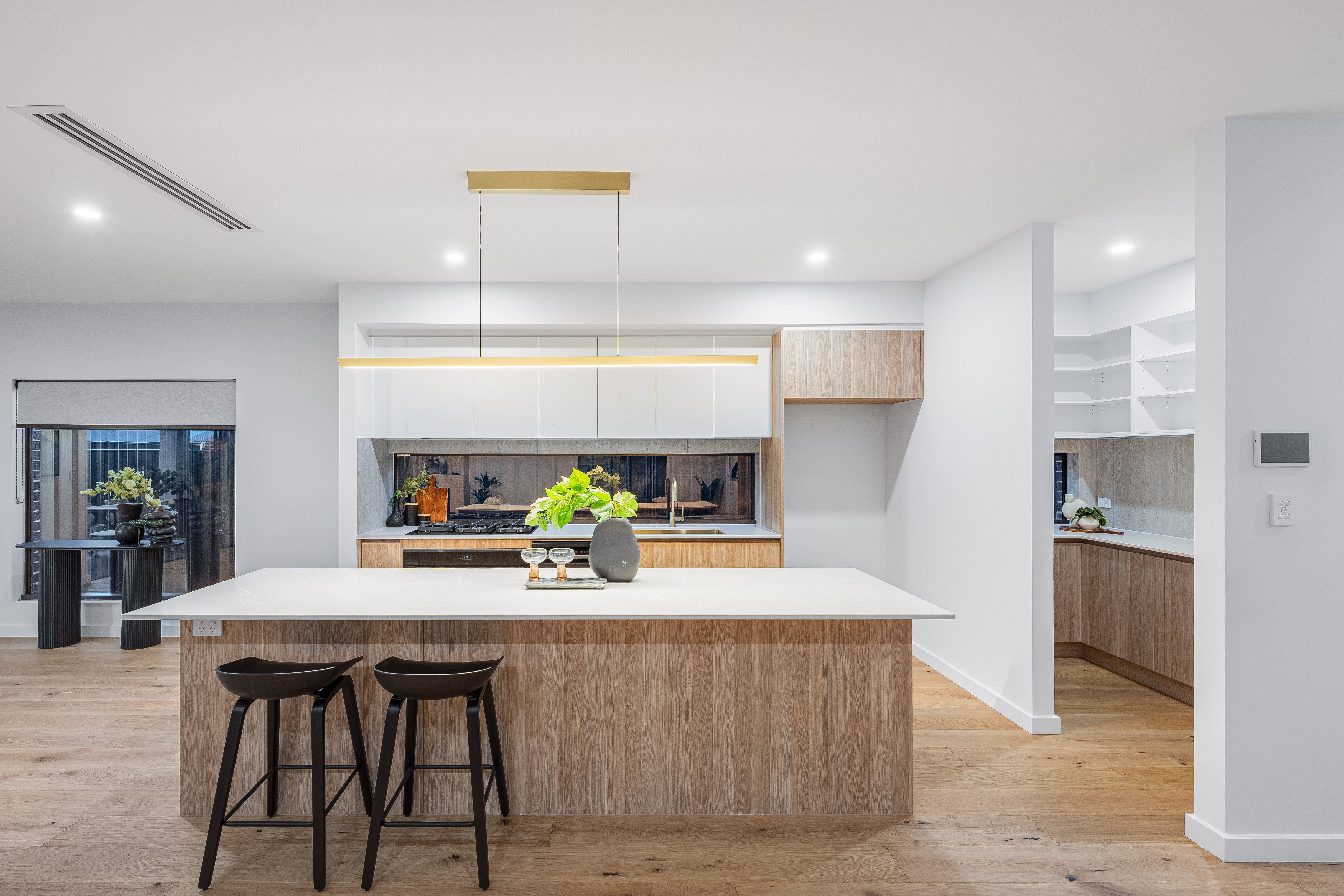 5B Diana Avenue, Parafield Gardens, SA 5107 - Sold House - Ray White ...