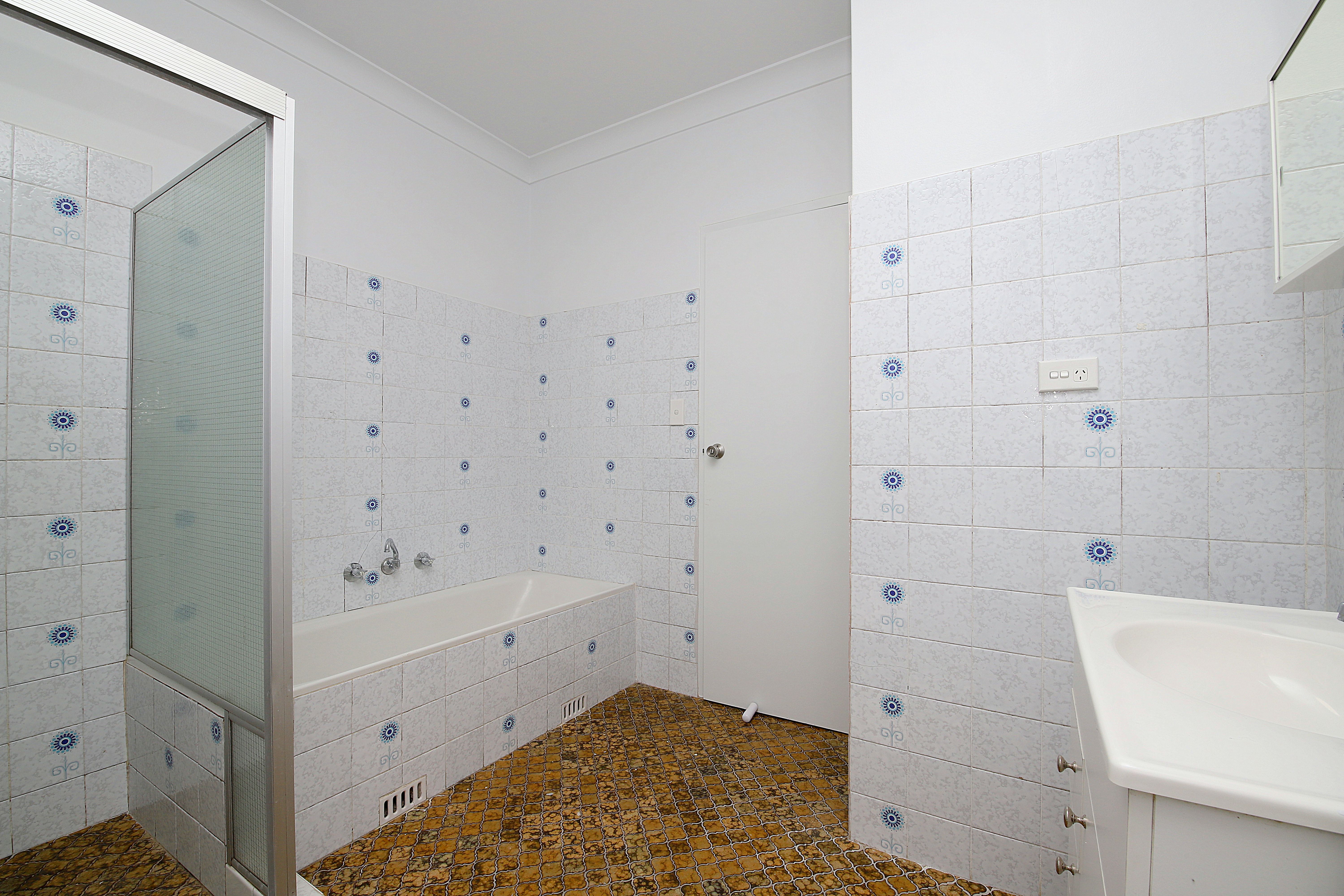 35/30-34 Sir Joseph Banks Street, Bankstown, NSW 2200 - Unit for Rent ...