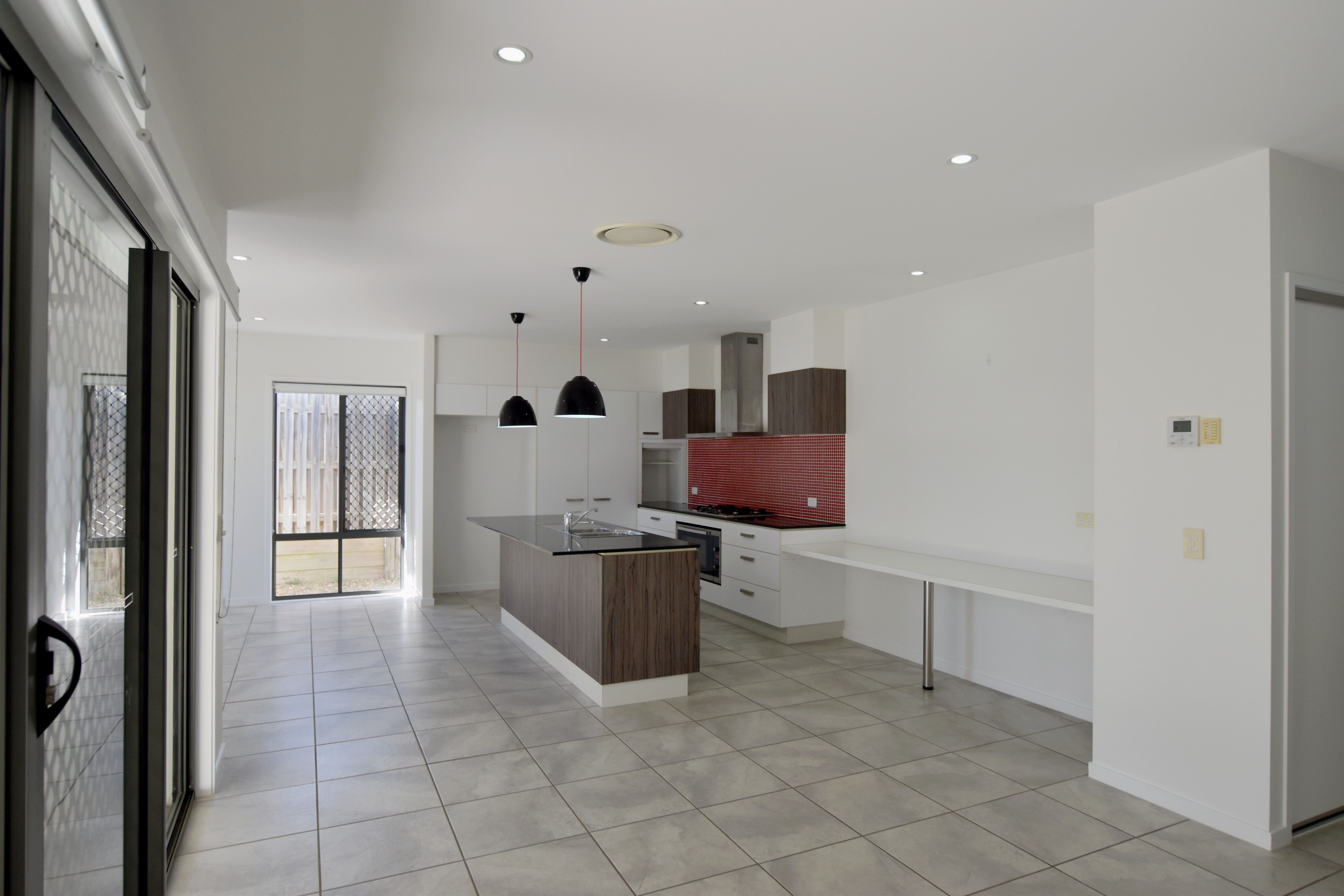 124 Emmadale Drive, New Auckland, QLD 4680 - Leased House - Ray White ...