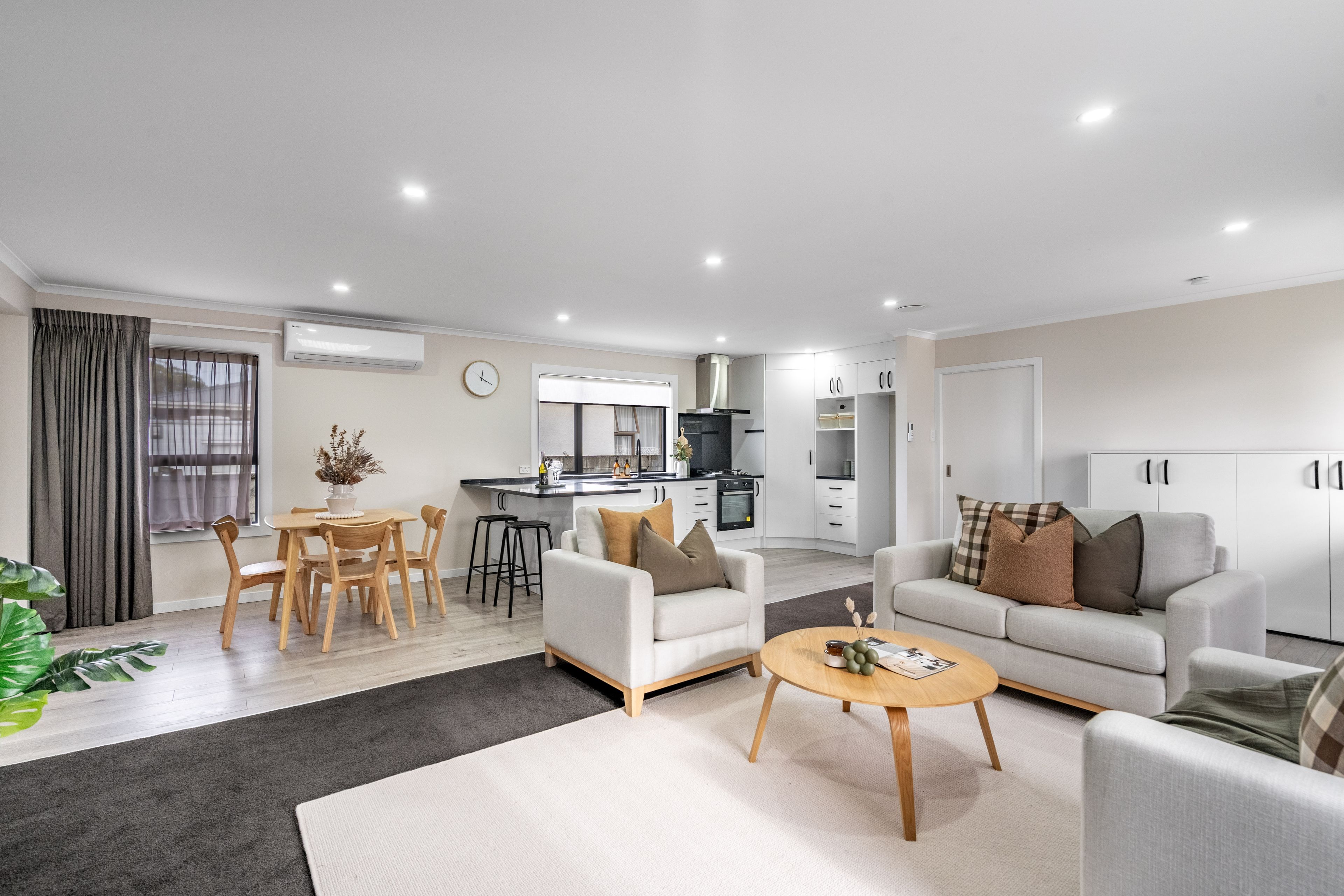 12 Paterson Street, Grasmere, Invercargill 9810 - Sold House - Ray ...