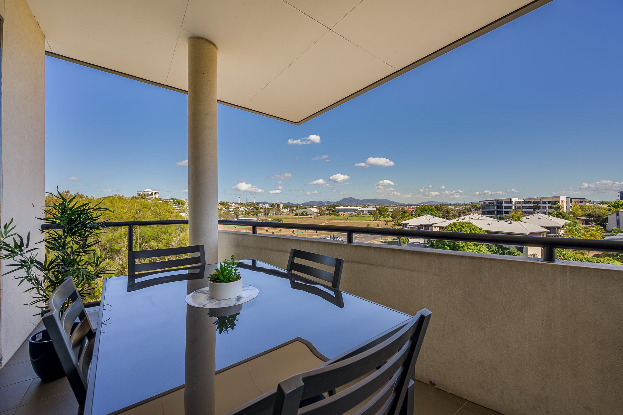 146/75 Central Lane, Gladstone Central, QLD 4680 - Leased Unit - Ray ...