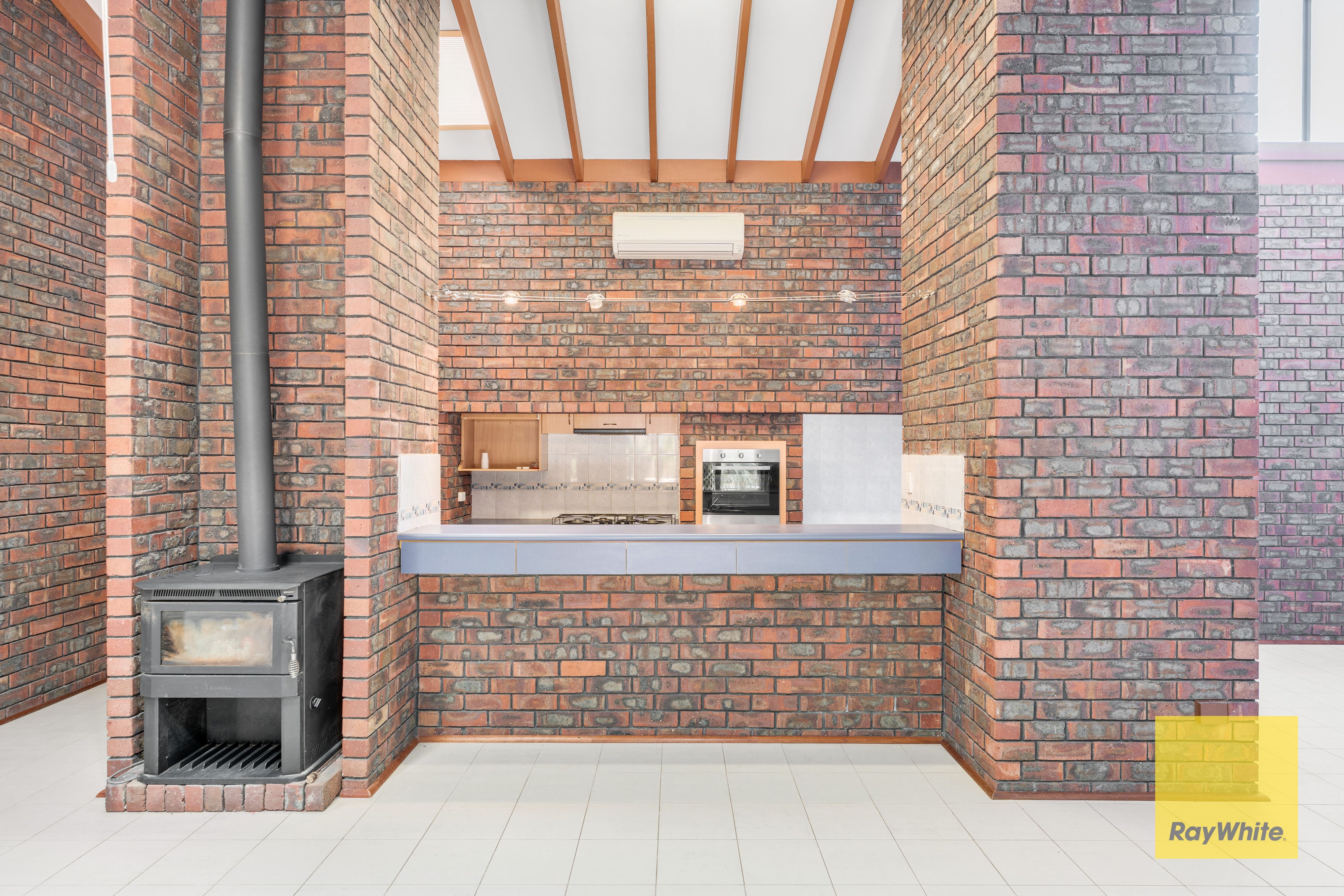 33 Paltara Way, Wanneroo, WA 6065 - House for Rent - Ray White Whiteman ...