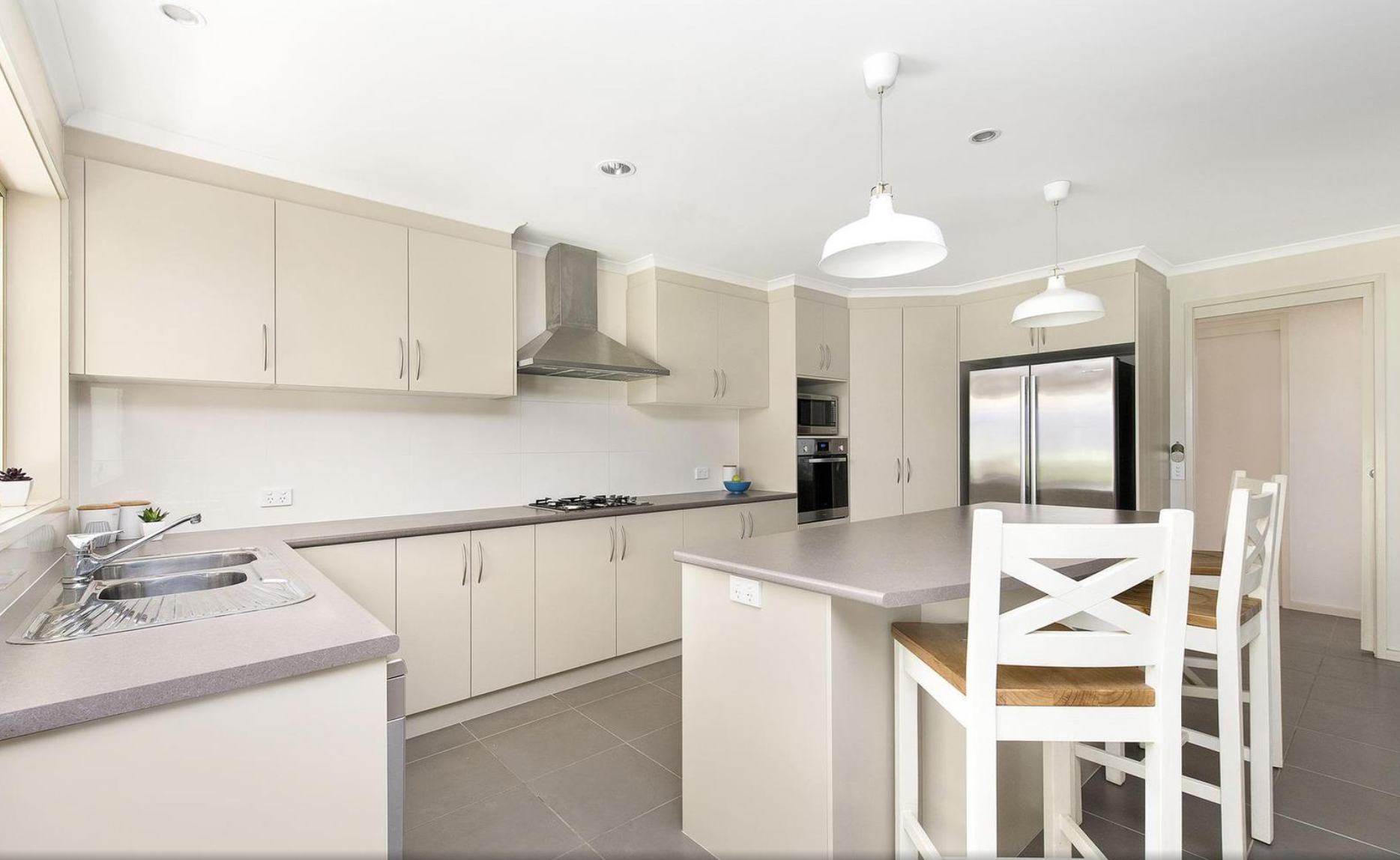 18 Roy Marika Street, Bonner, ACT 2914 - Leased House - Ray White Canberra