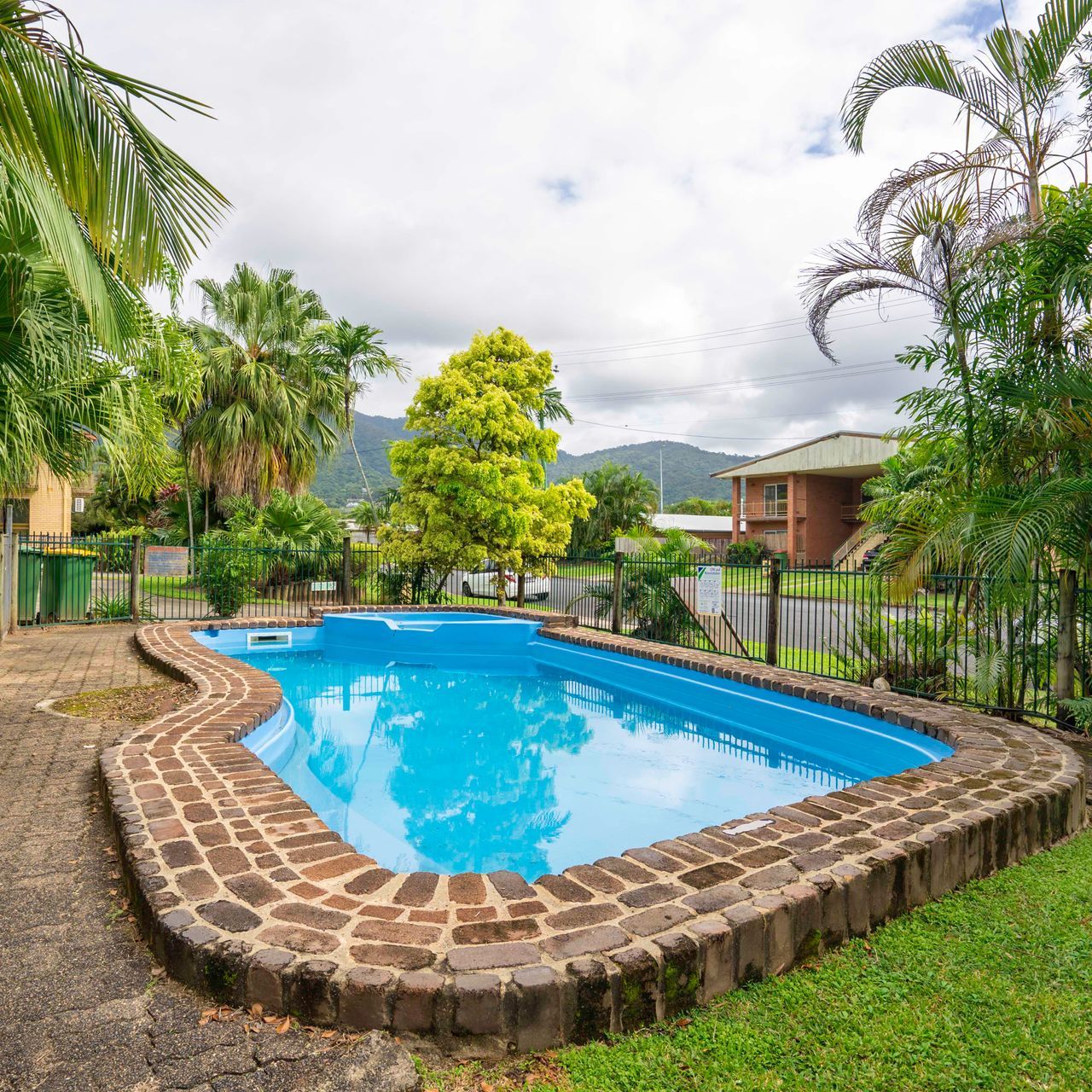 8/12 Girralong Street, Woree, QLD 4868 - Sold Unit - Ray White Cairns ...
