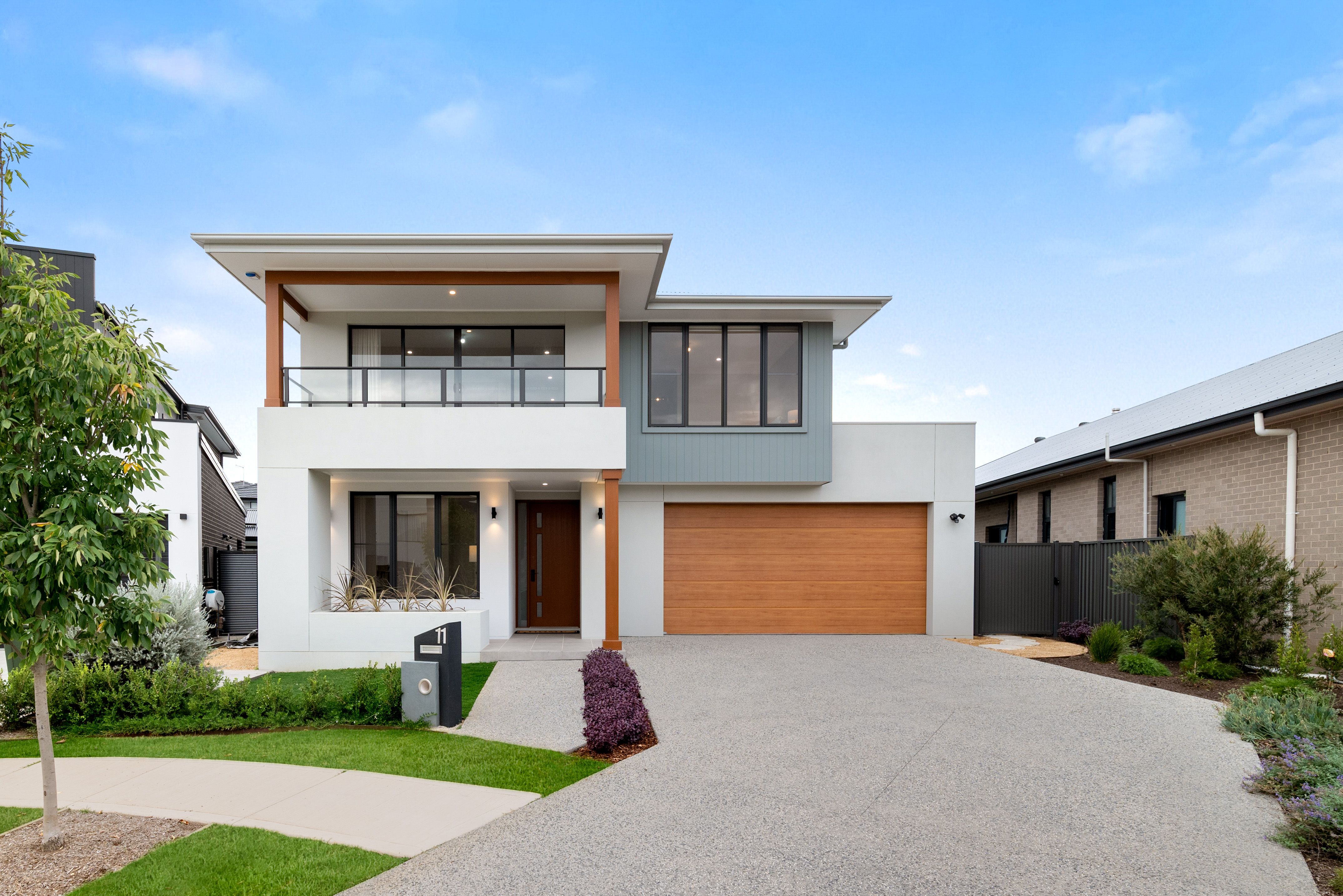 11 Reid Close, Catherine Field, NSW 2557 - Sold House - Ray White ...