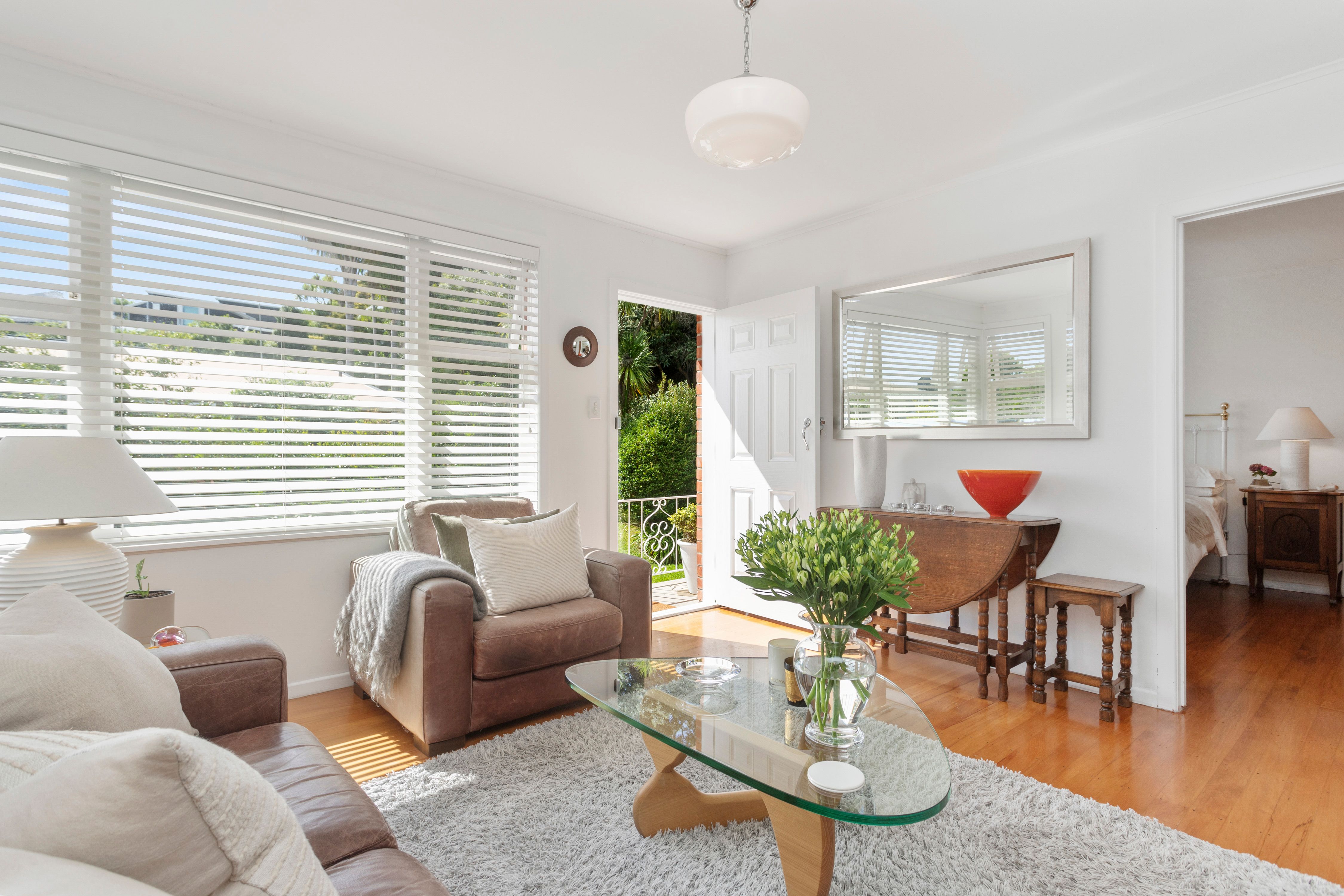 2/53 Hawera Road, Kohimarama, Auckland City 1071 - Sold Unit - Ray ...