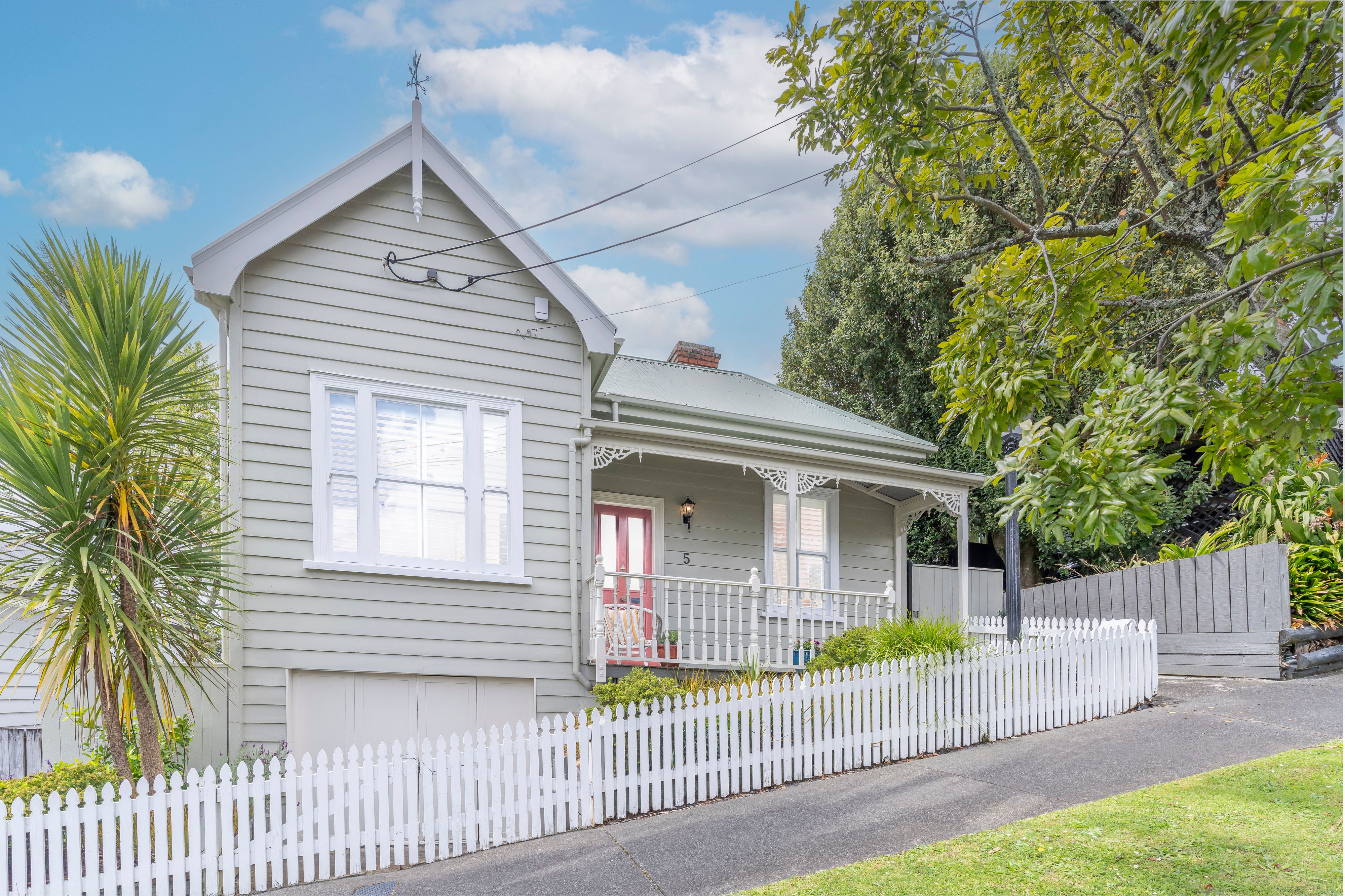 5 Alexander Street, Kingsland, Auckland City 1021 - Sold House - Ray ...