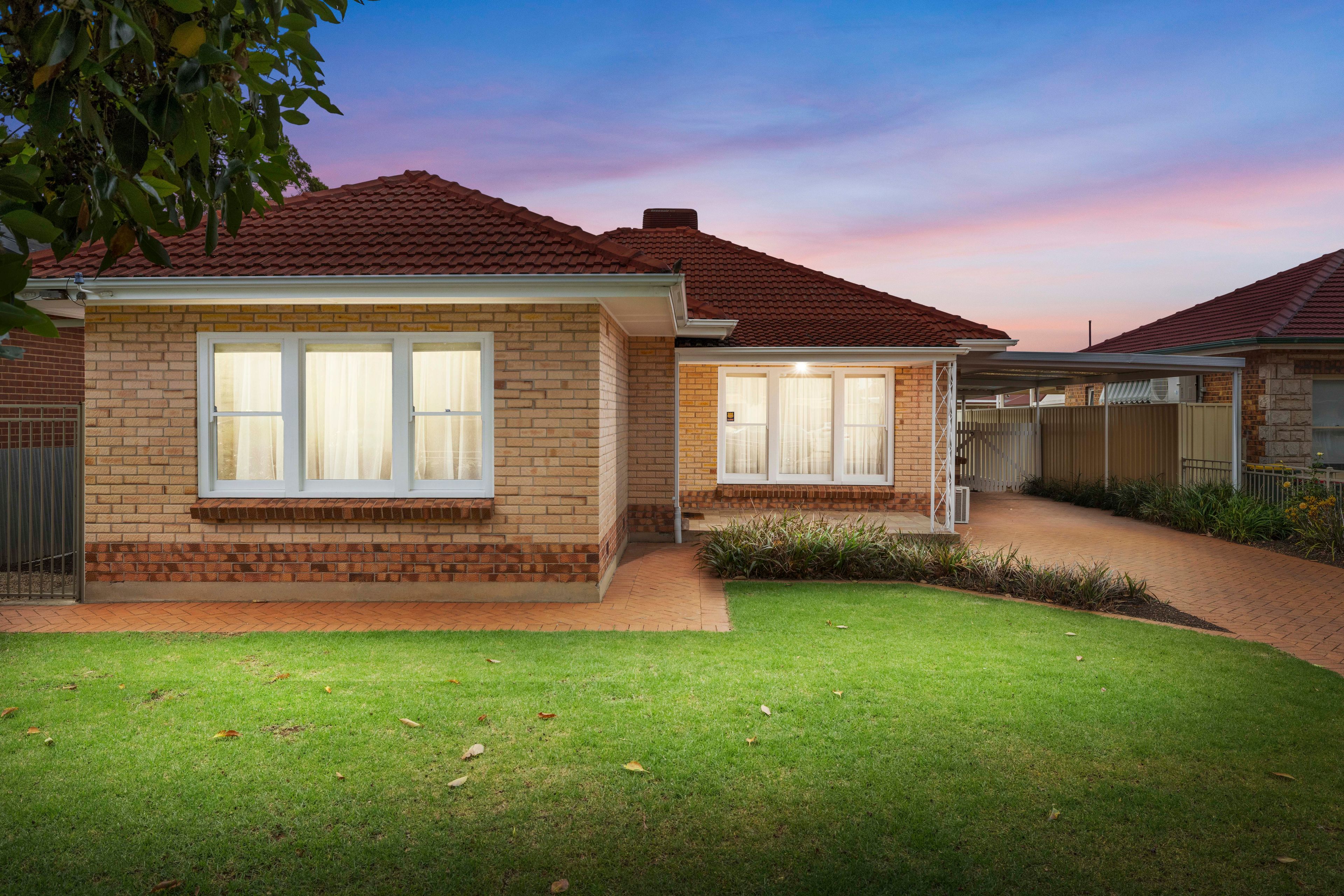 24 Dunrobin Road, Hove, SA 5048 - Sold House - Ray White Glenelg | Brighton