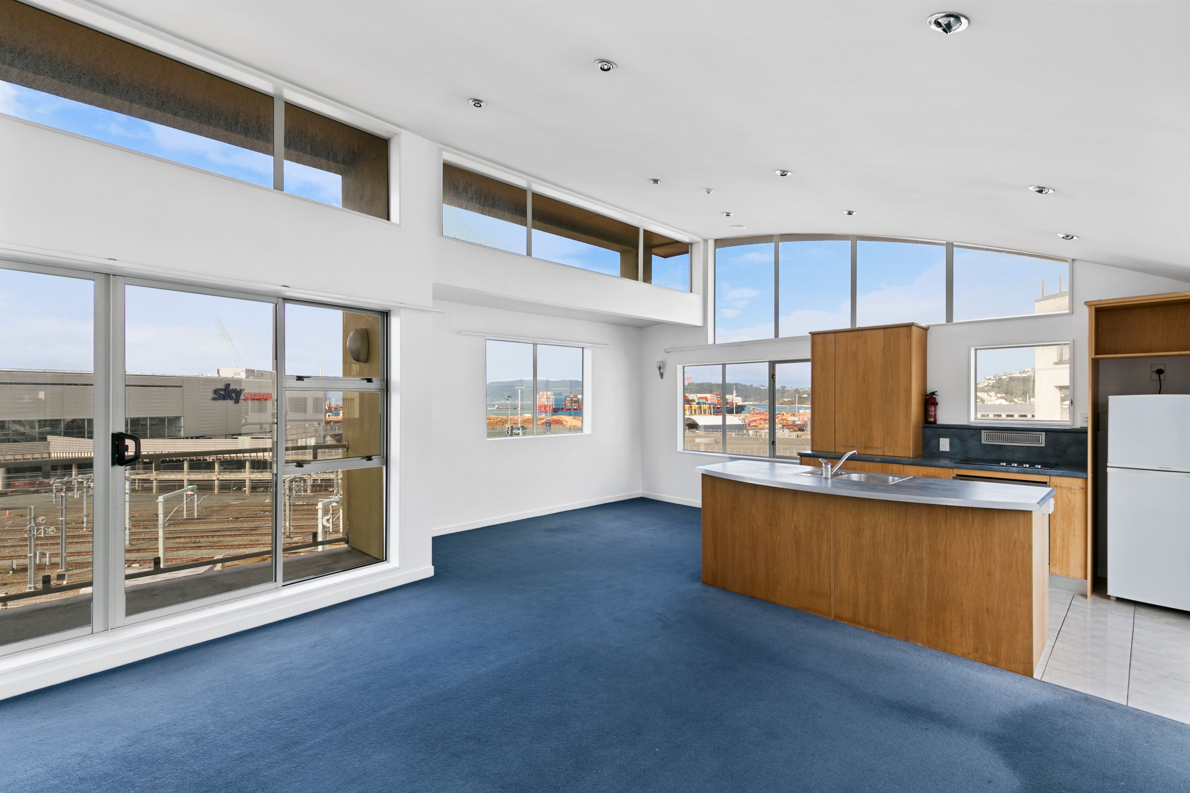 15/125 Thorndon Quay, Pipitea, – Home For Sale • Ray White New Zealand