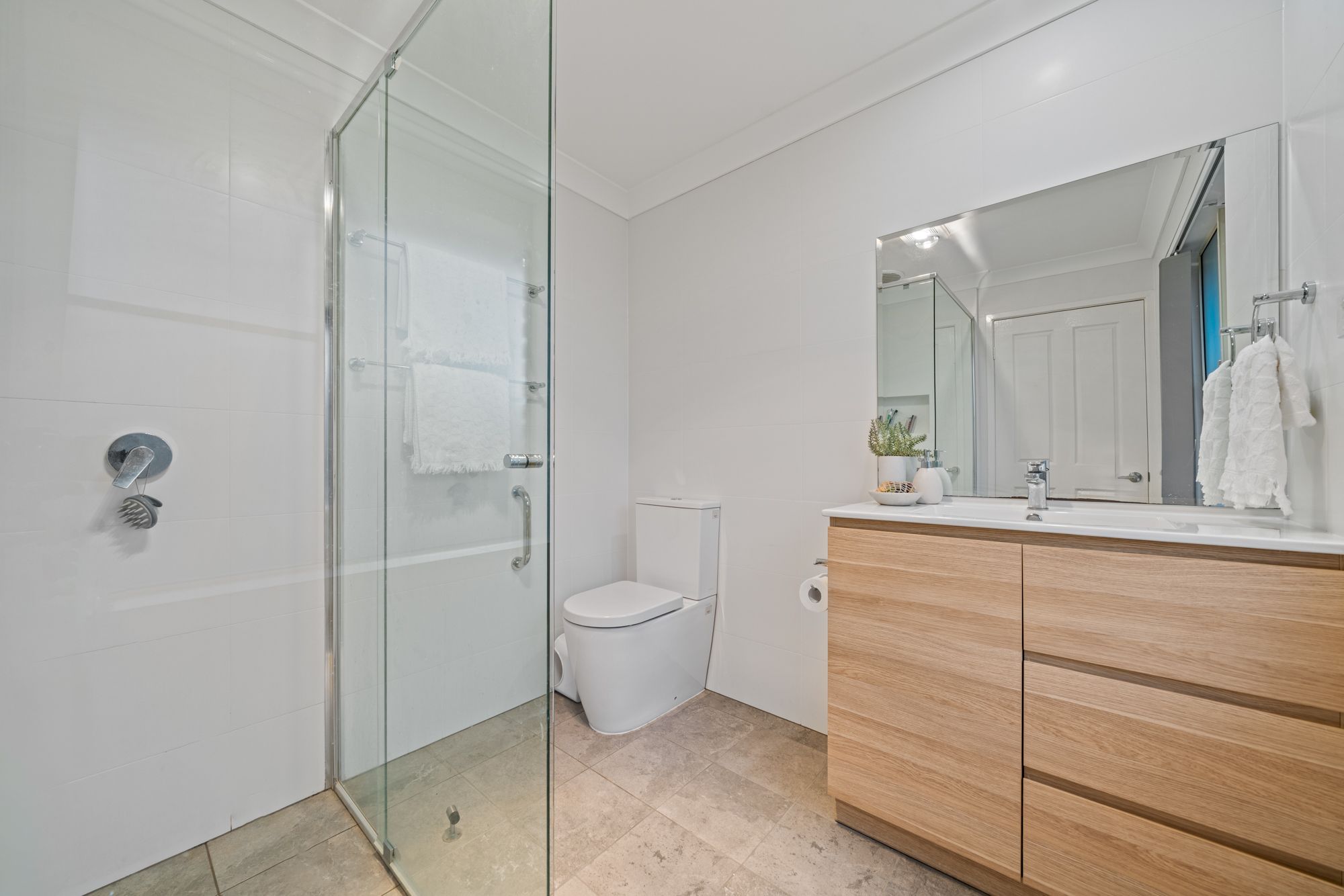 236 Lakedge Avenue, Berkeley Vale, NSW 2261 - Sold House - Ray White ...