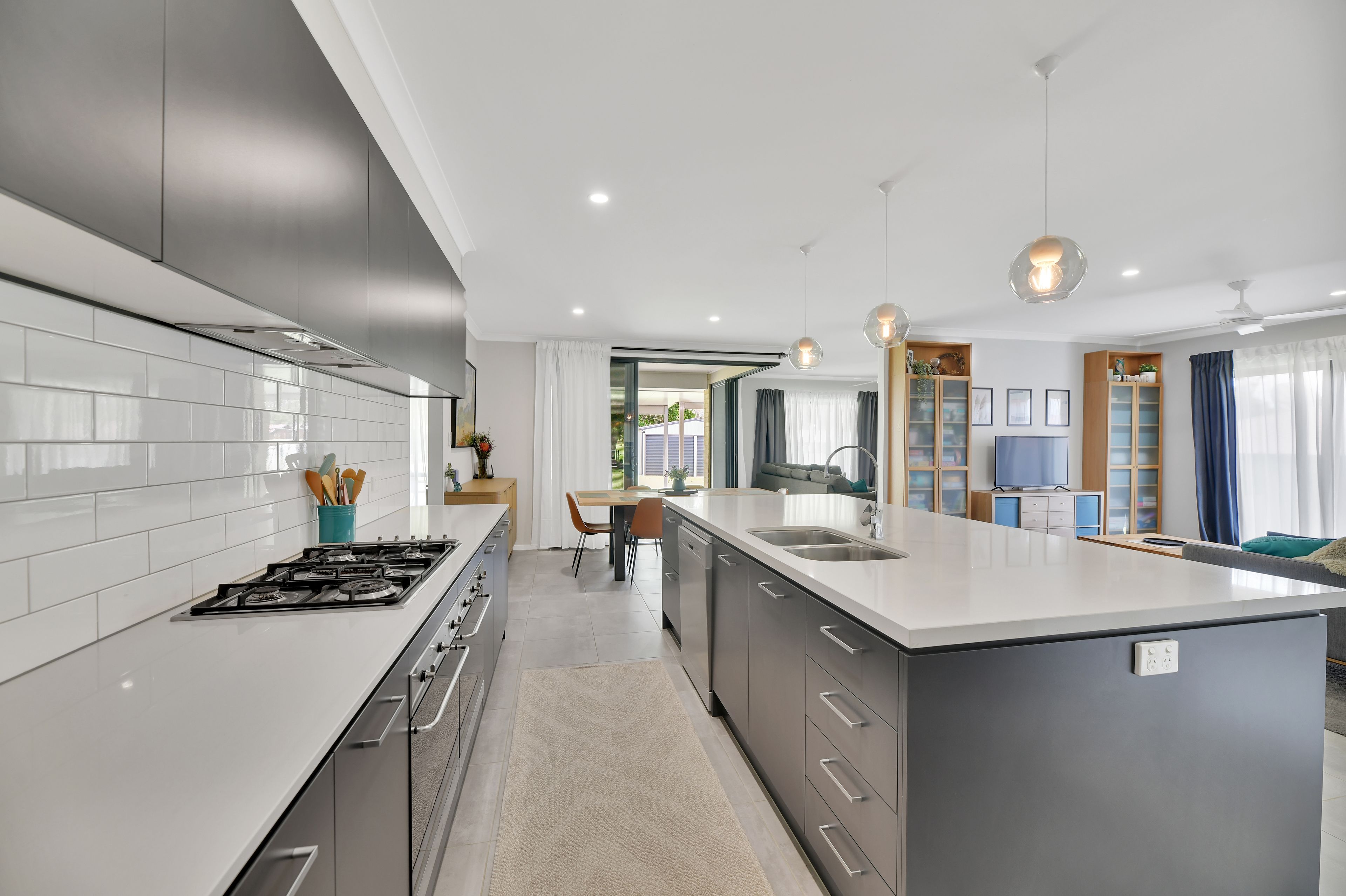 13 Stapylton Street, Warrill View, QLD 4307 - Sold House - Ray White ...