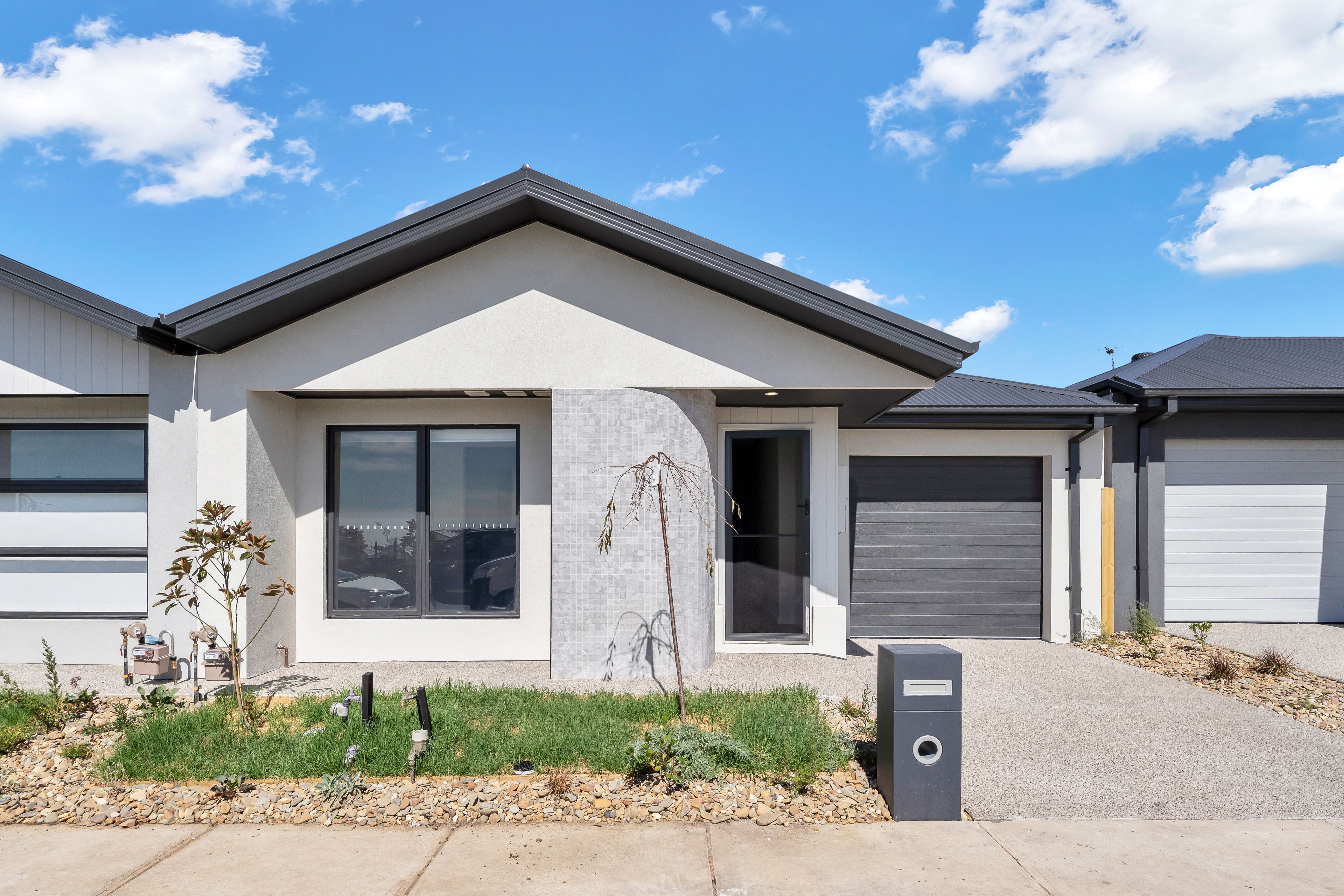 37 Grangehill Mews, Wyndham Vale, VIC 3024 - Leased House - Ray White ...