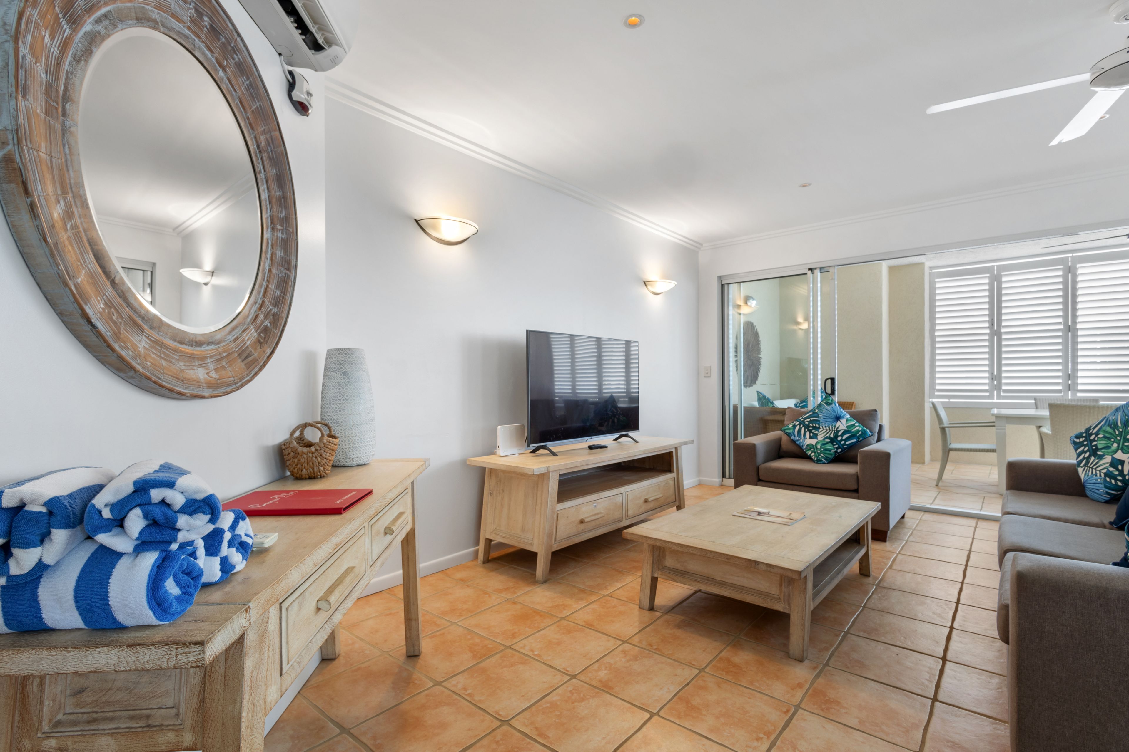 7/35-37 Mowbray Street, Port Douglas, QLD 4877 - Sold Apartment - Ray ...