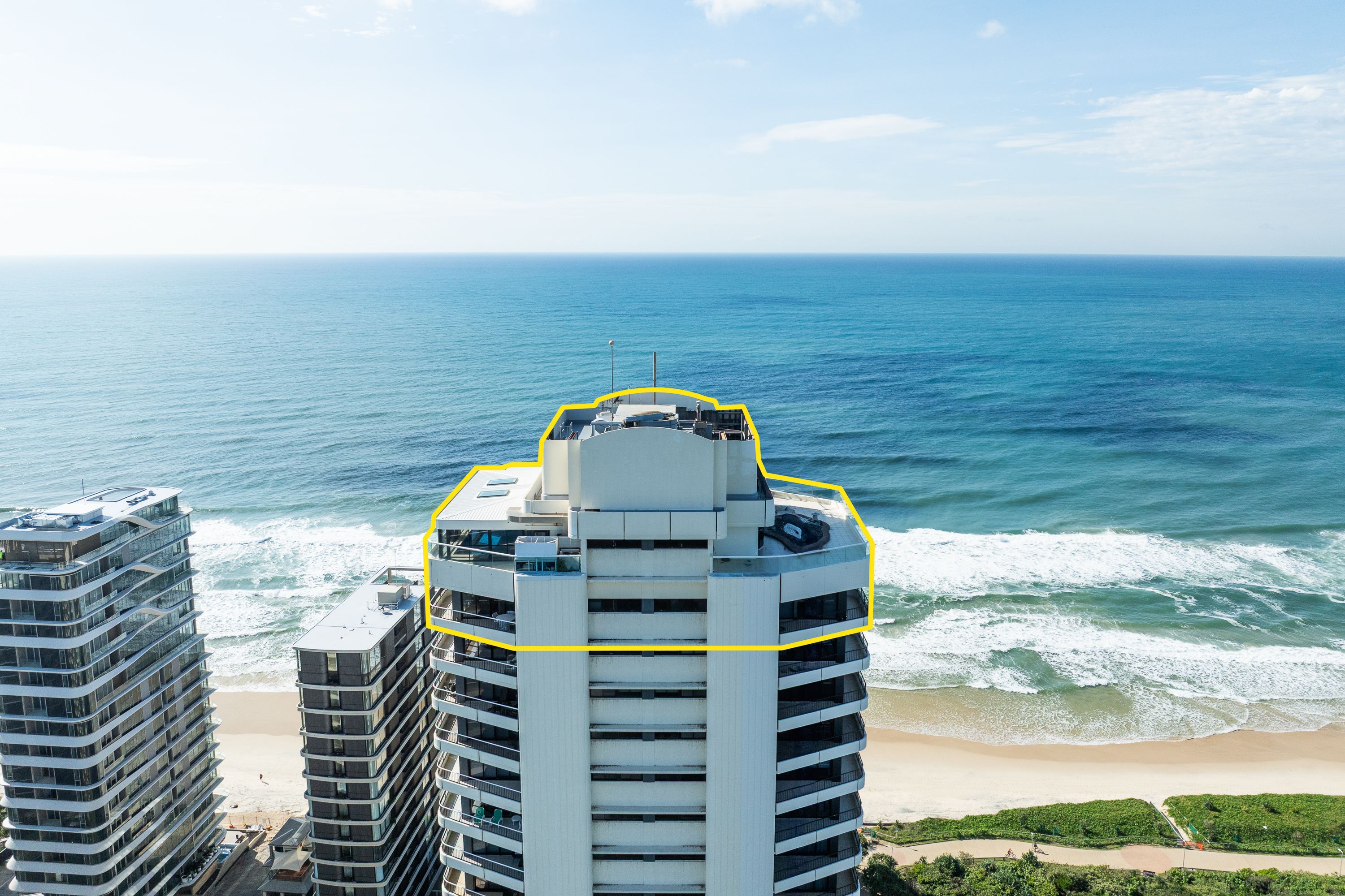 51/3510 Main Beach Parade, Main Beach, QLD 4217 - Sold Apartment - Ray ...