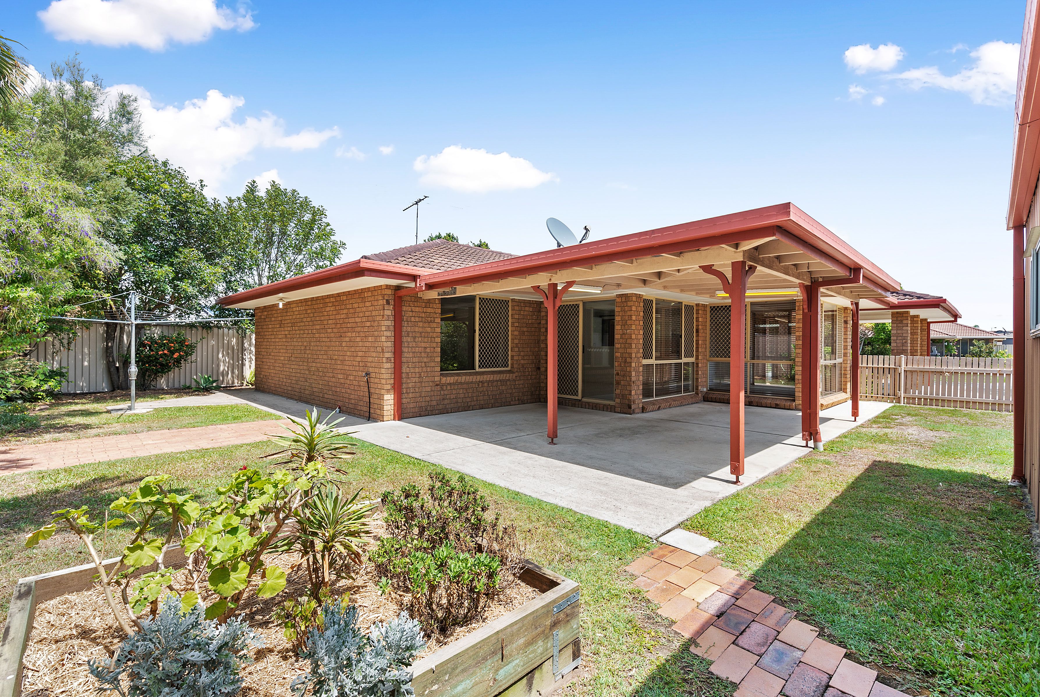 6 Kirribilli Street, Kippa-Ring, QLD 4021 - Sold House - Ray White New Farm