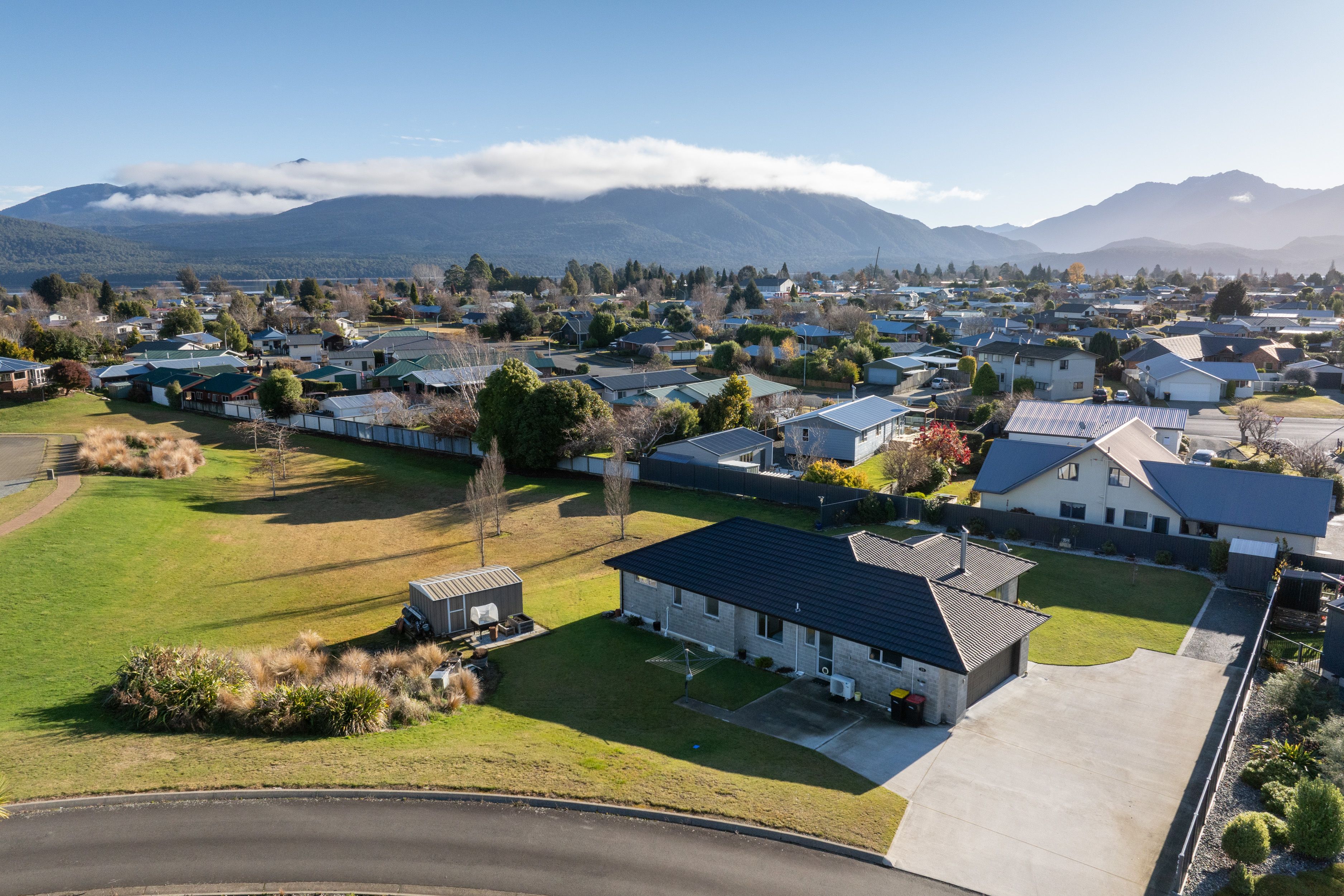 25 Tawera Place, Te Anau, Southland District 9600 - Sold House - Ray ...
