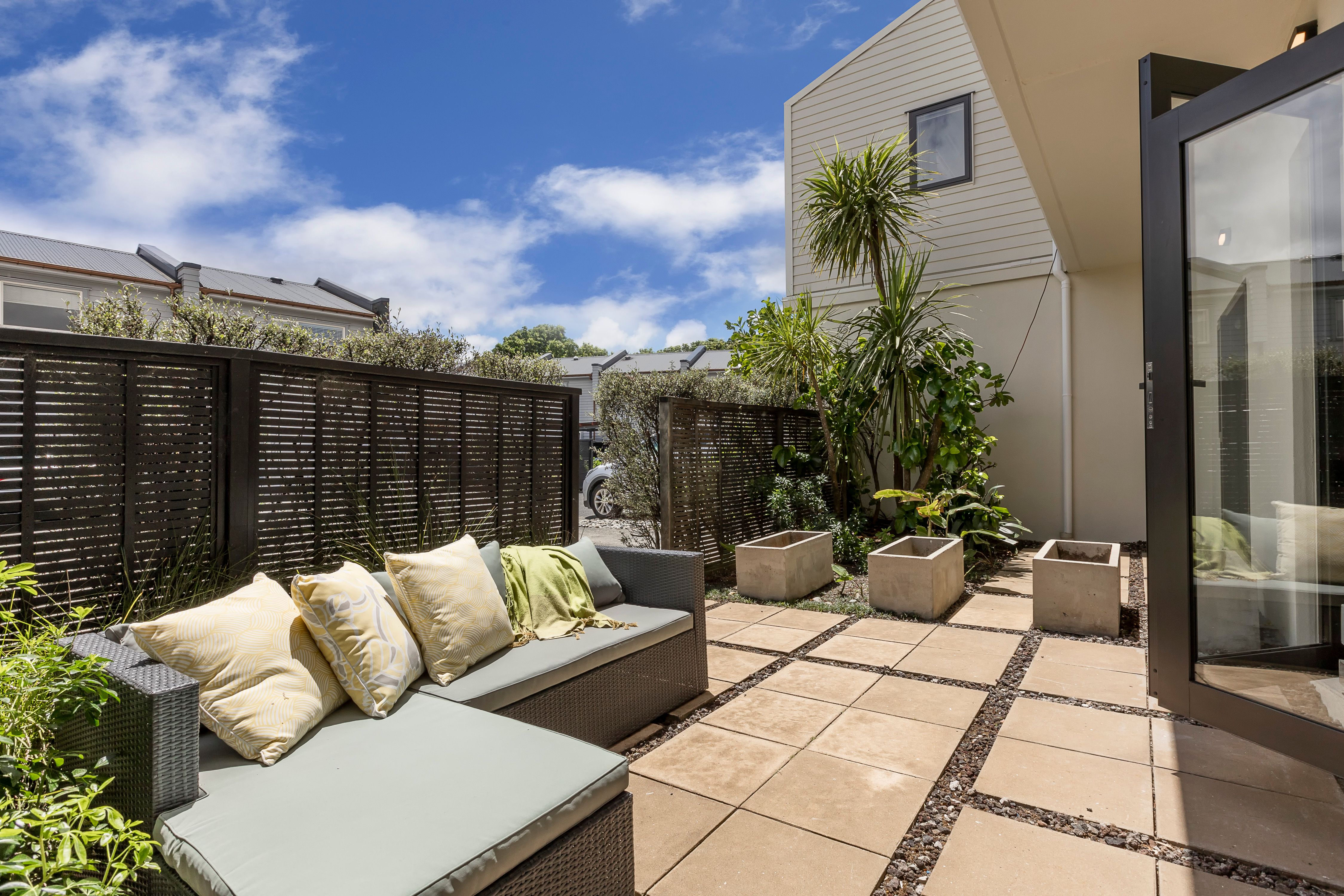 GH/193 Main Highway, Ellerslie, Auckland City 1051 - Sold Unit - Ray ...