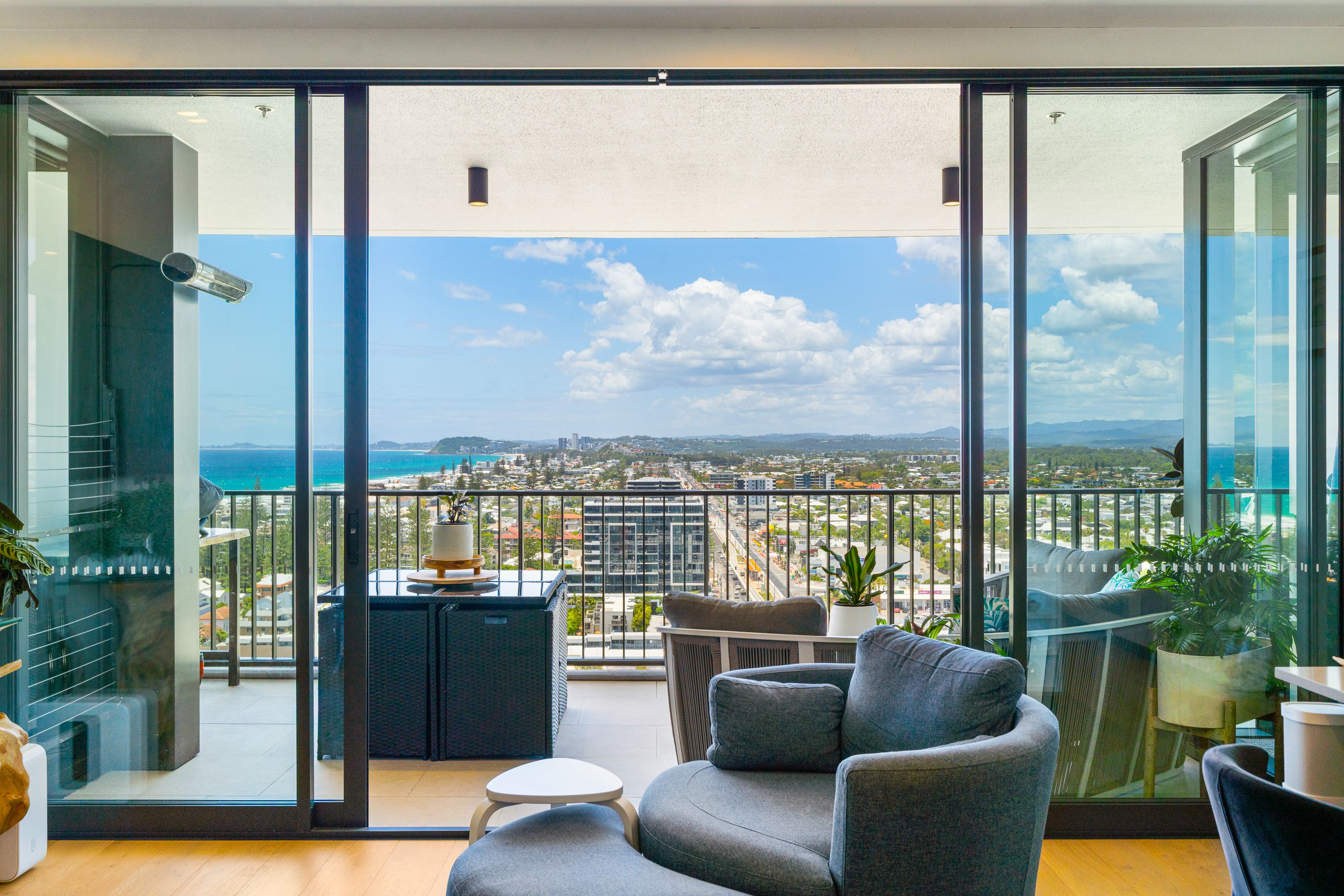 1705/43 Peerless Avenue, Mermaid Beach, QLD 4218 - Apartment for Sale ...