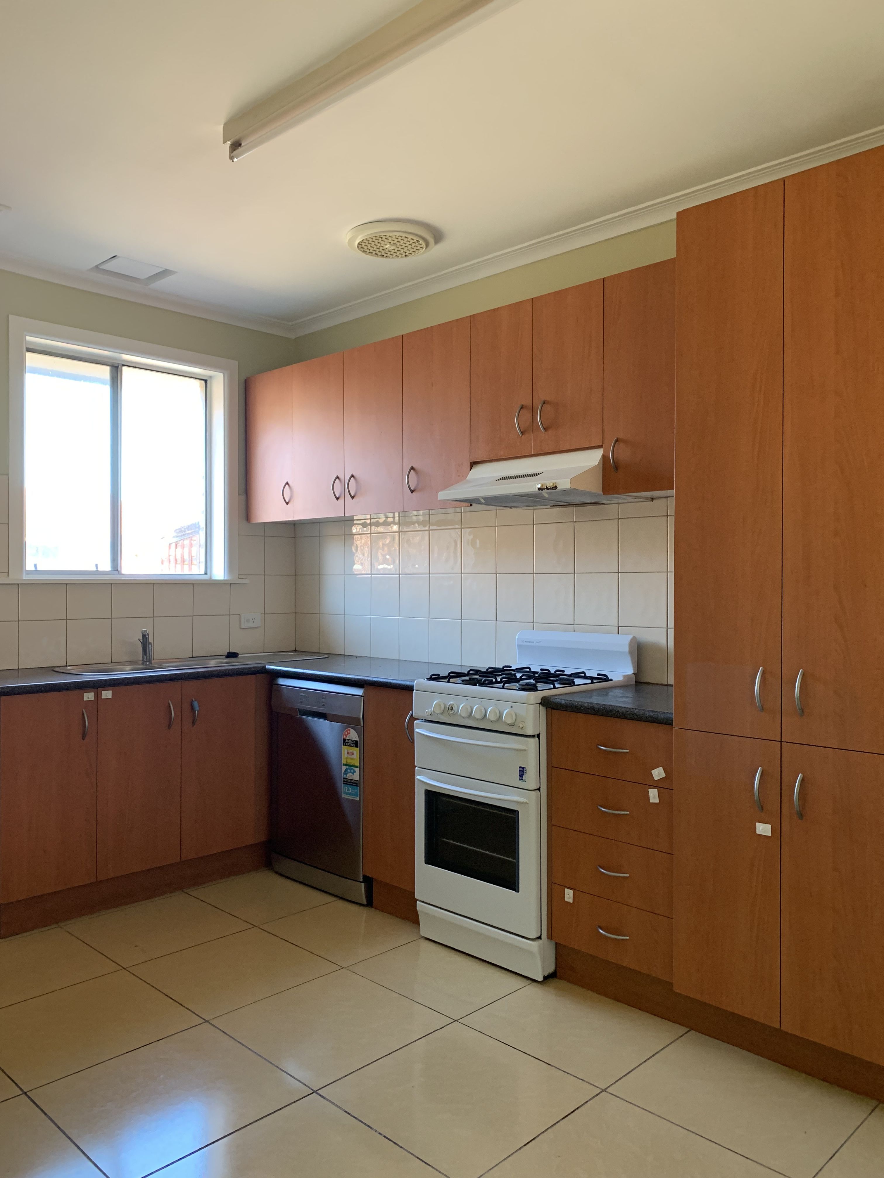 5/60 Potter Street, Dandenong, VIC 3175 - Leased Unit - Ray White Dandenong