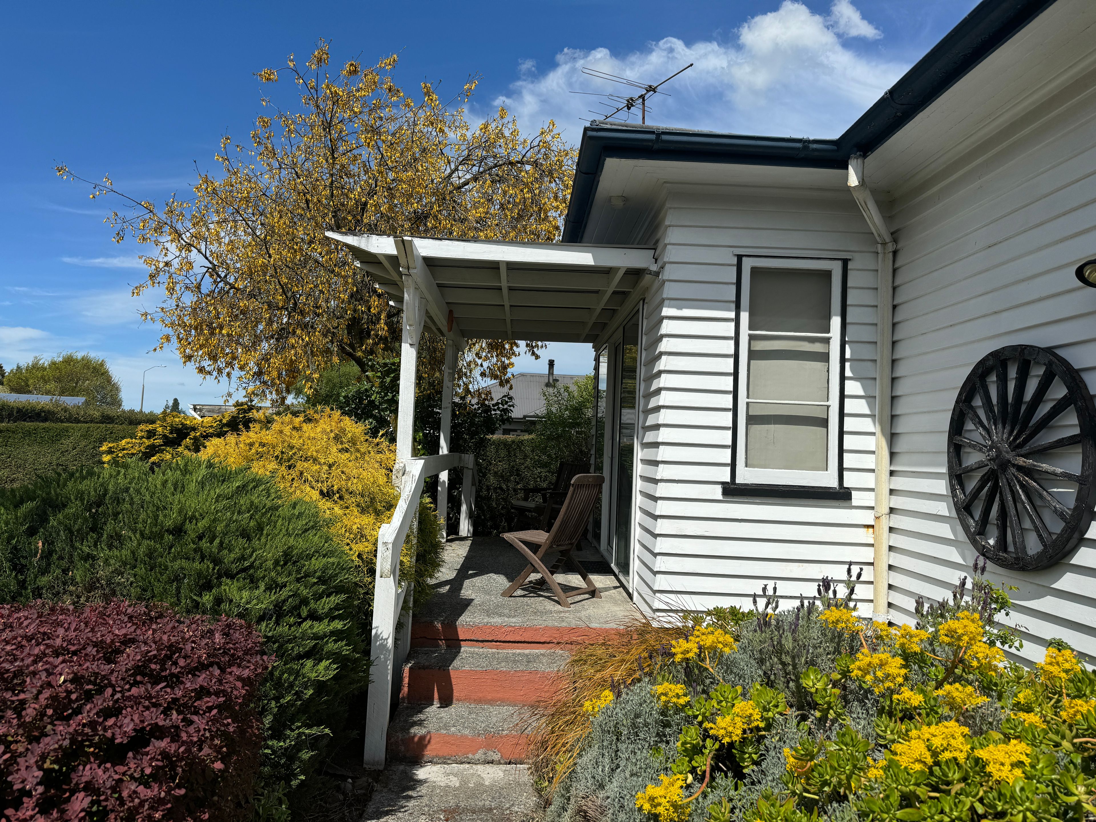 69 Forest Drive, Methven, Ashburton District 7730 - Sold House - Ray ...