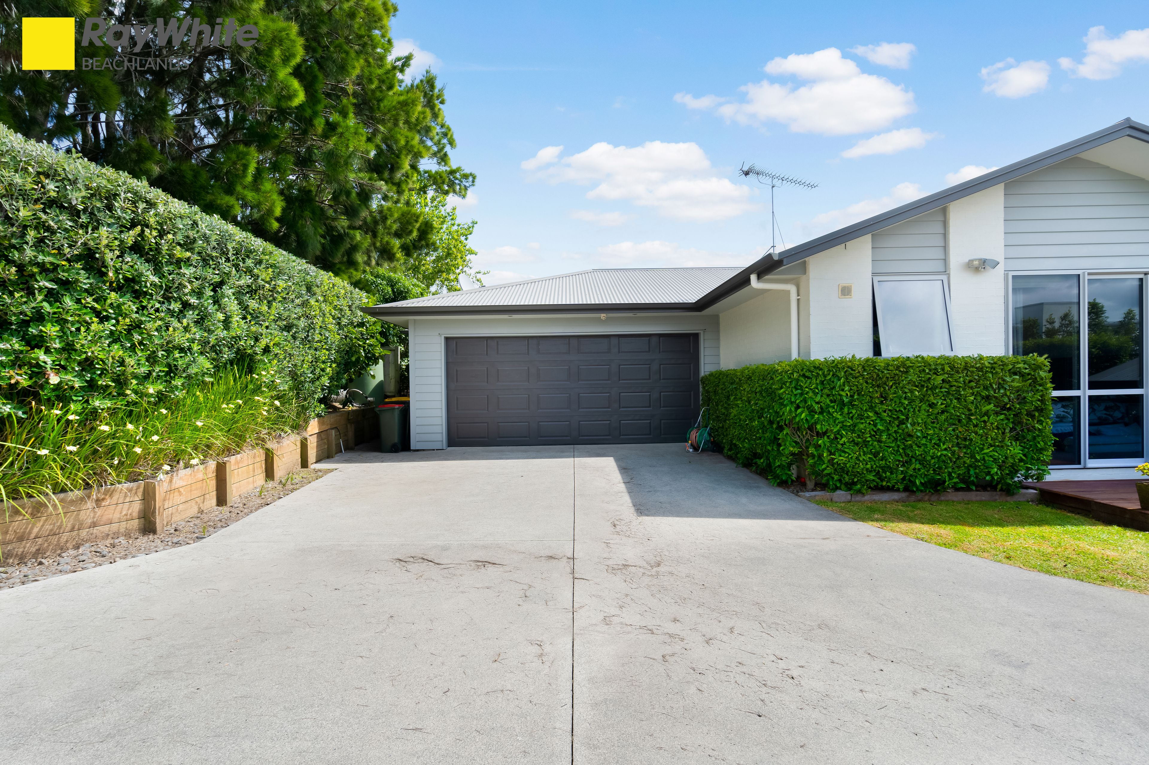 17 Fantail Crescent, Maraetai, Manukau City 2018 - Leased House - Ray ...