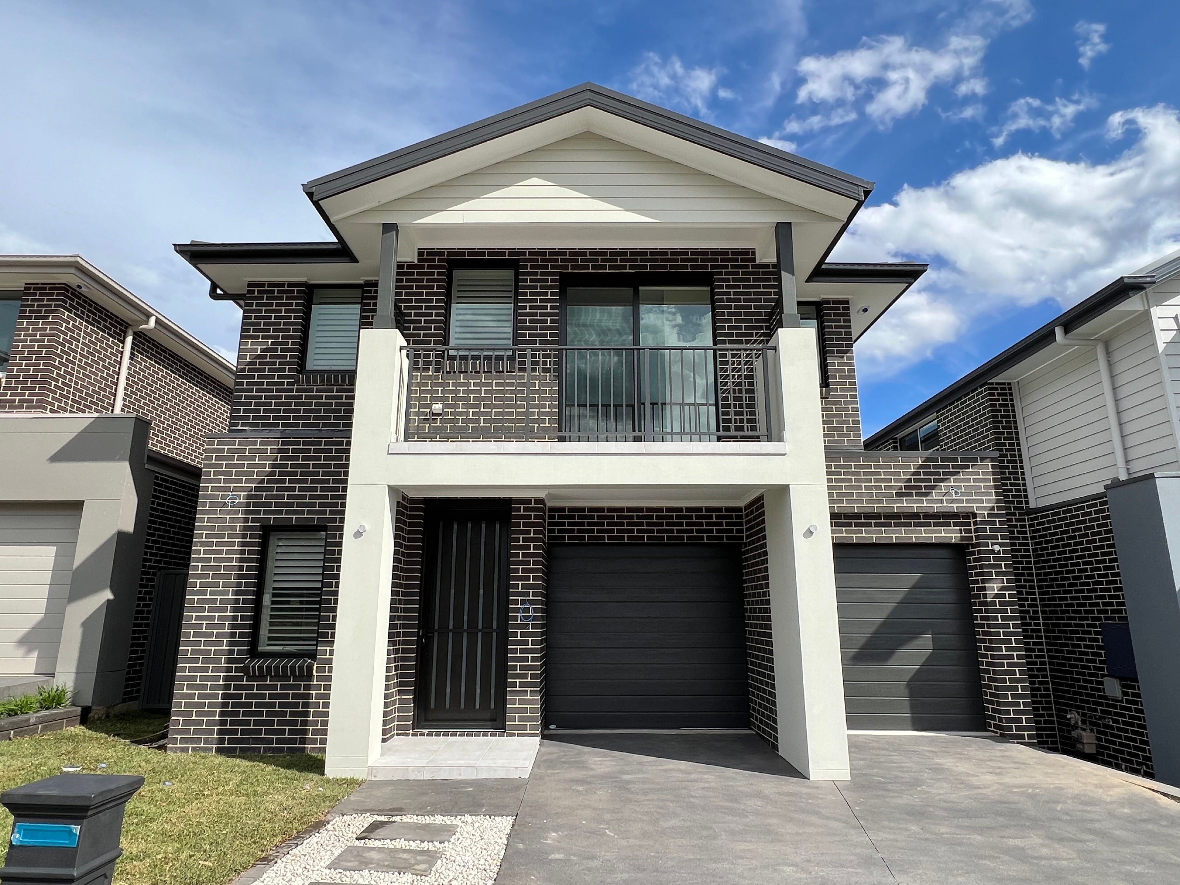 11 Jasper Way, Leppington, NSW – Home For Rent • Ray White