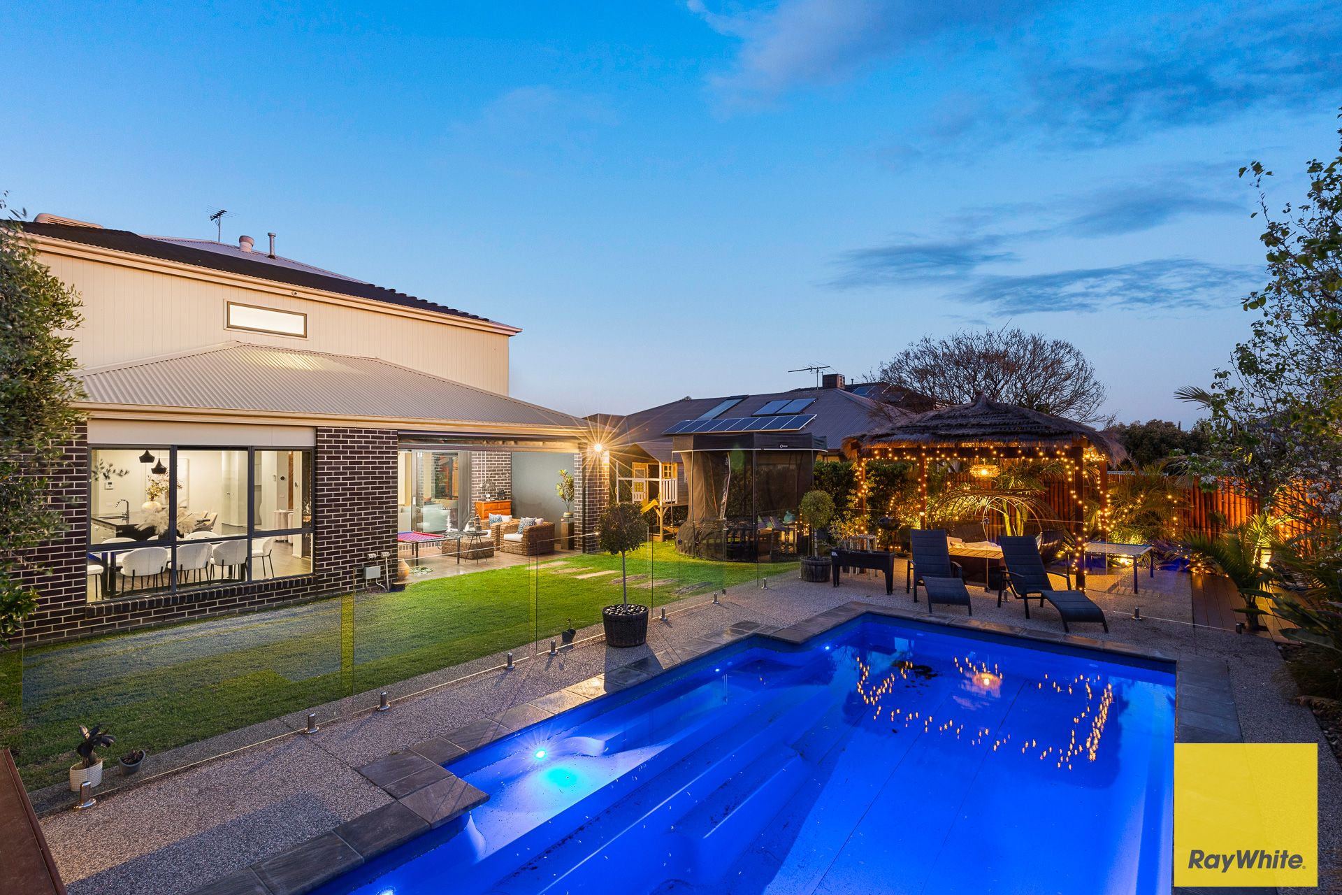 Ray White Point Cook