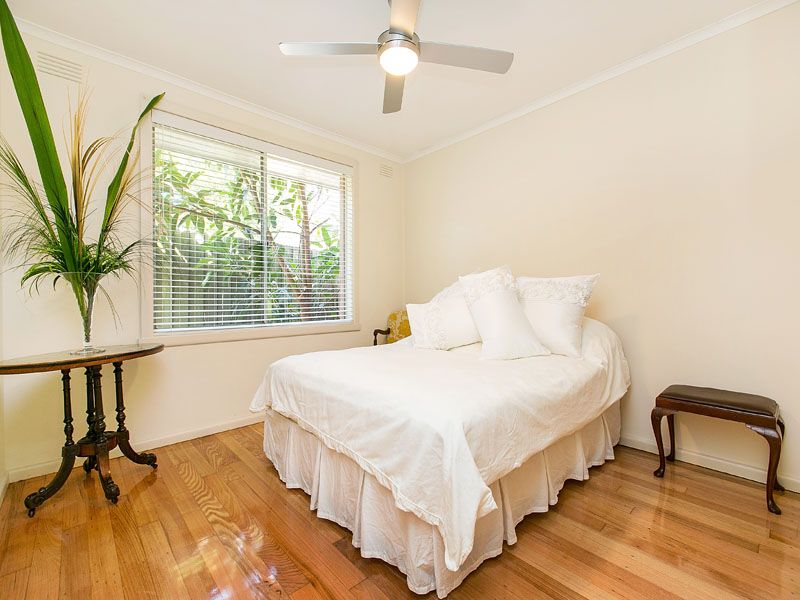 10/109 Weatherall Road, Cheltenham, VIC 3192 - Sold Unit - Ray White ...