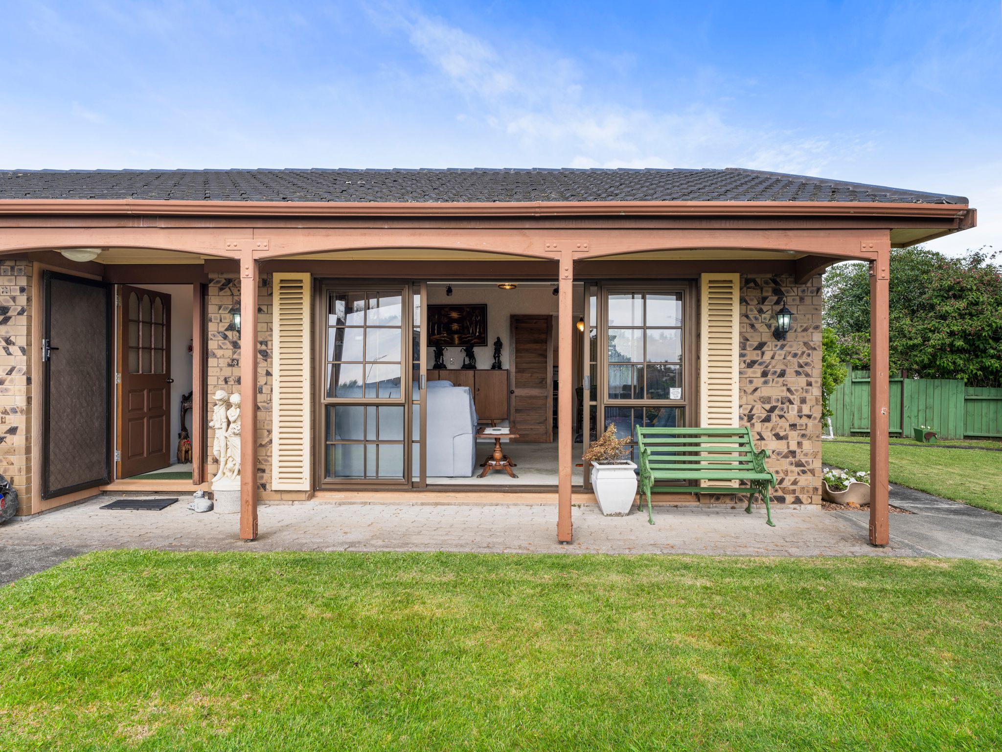 3 Kamulla Court, Conifer Grove, Manukau City 2105 - Sold House - Ray ...