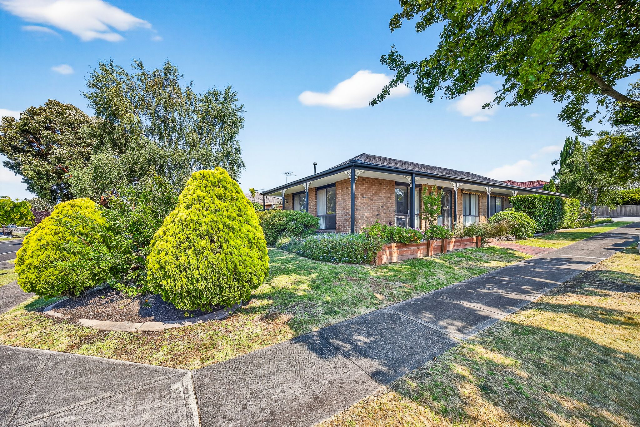 18 Amber Crescent, Narre Warren, VIC 3805 - House for Rent - Ray White ...