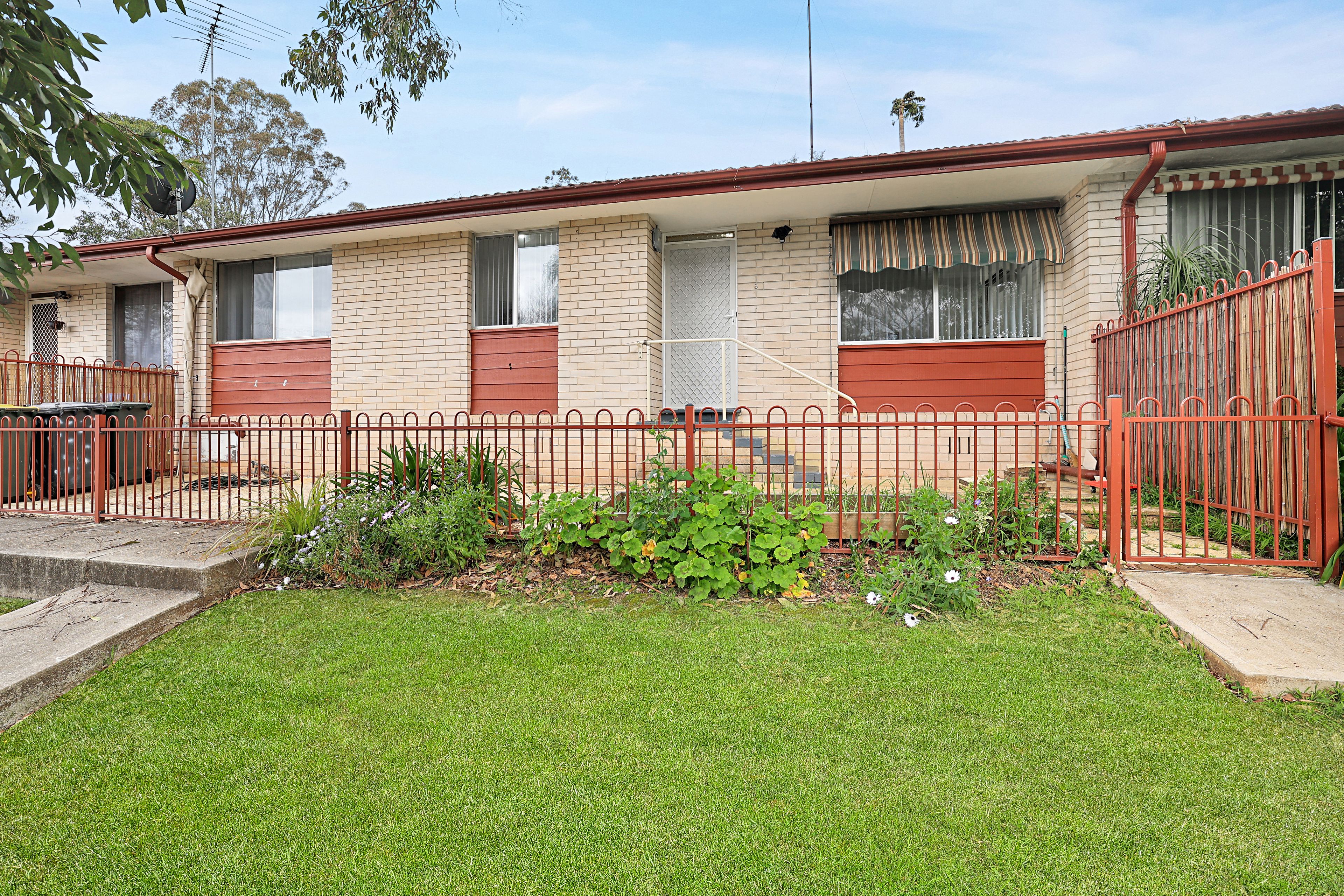 3/20 Stewart Street, Campbelltown, NSW 2560 - Sold Villa - Ray White ...