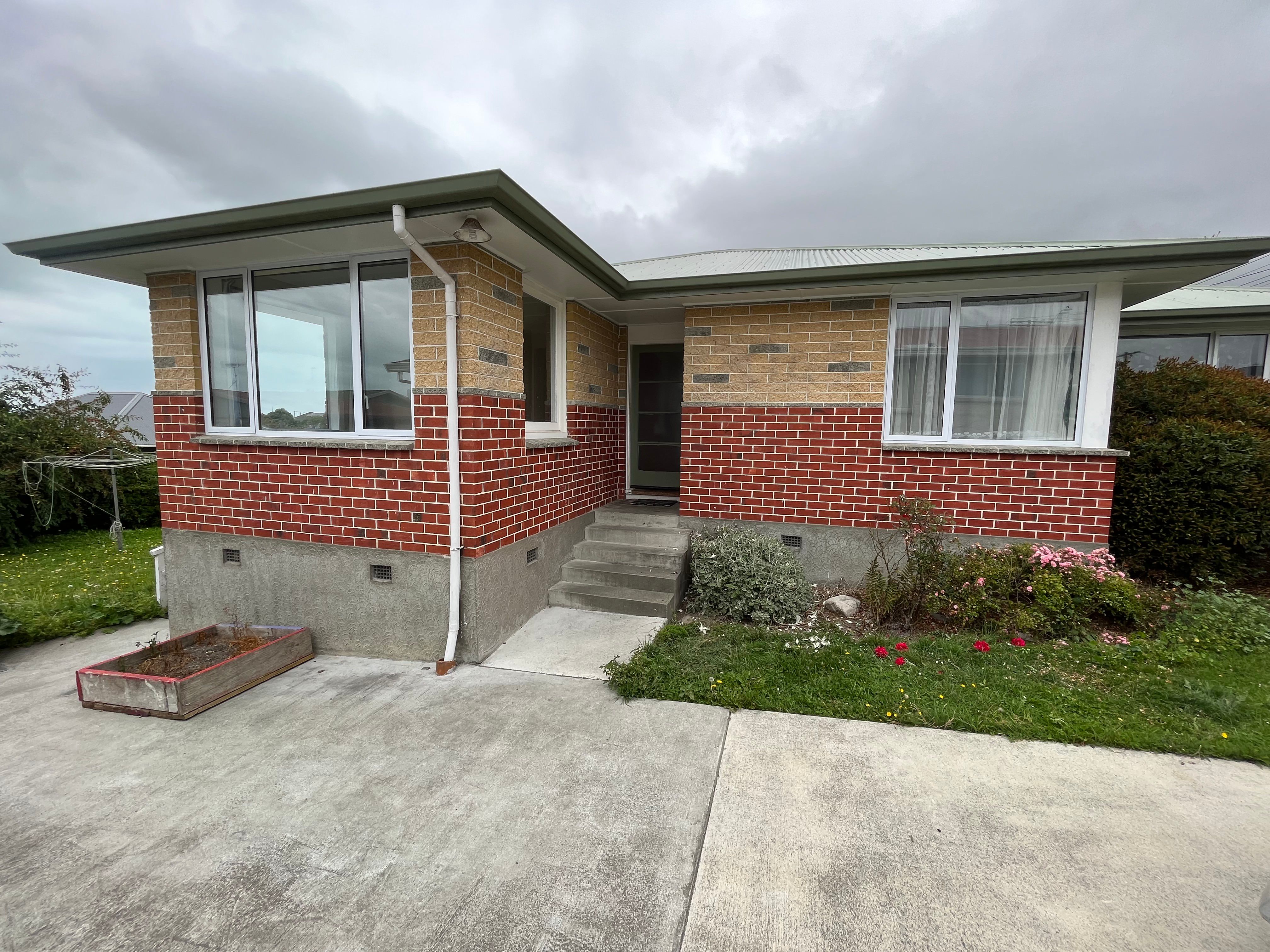 15A Oxford Street, West End, Timaru District 7910 - Leased House - Ray ...