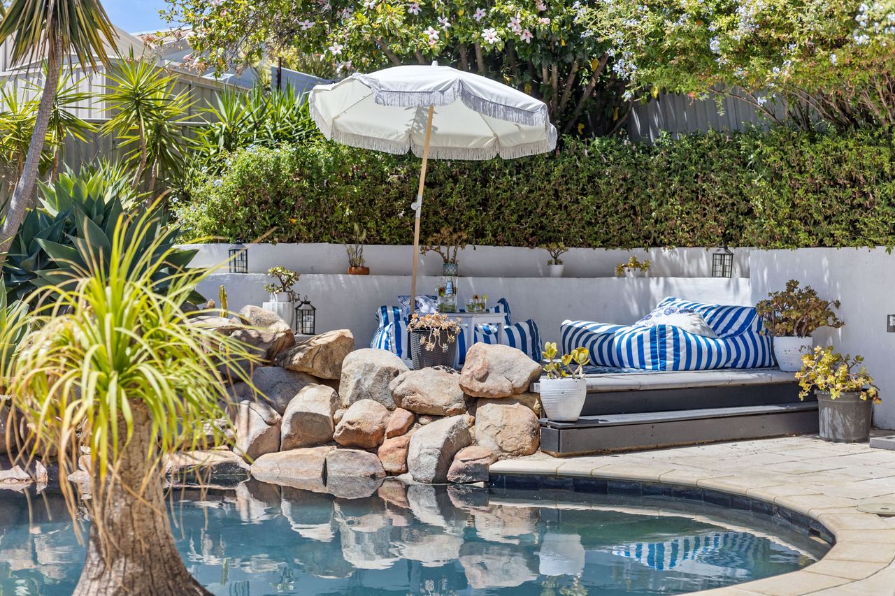 Open For Inspection - Ray White Keevers Group