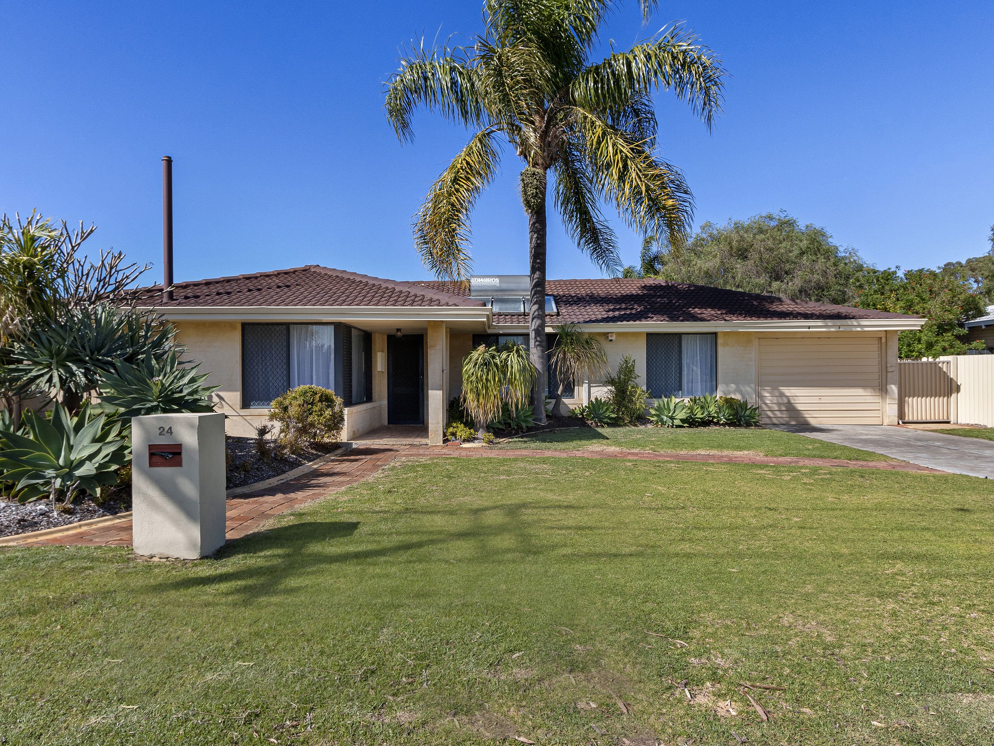 24 Council Avenue, Rockingham, WA 6168 - Sold House - Ray White ...